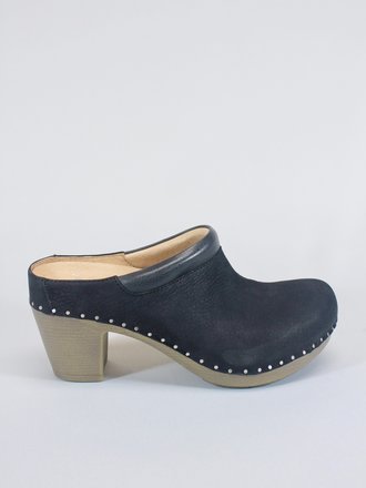 Dansko - Footloose Shoes