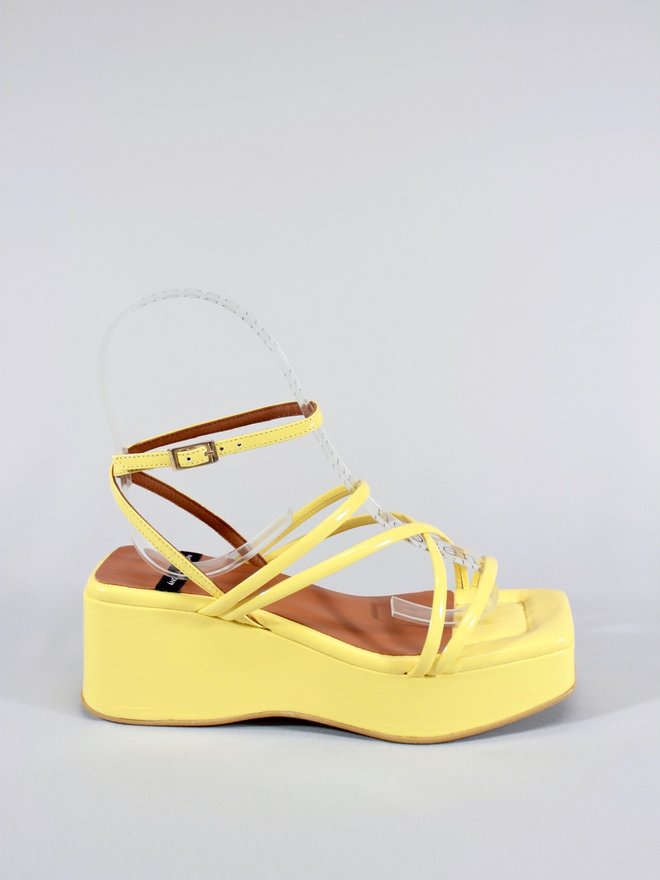 Angel Alarcon - Footloose Shoes