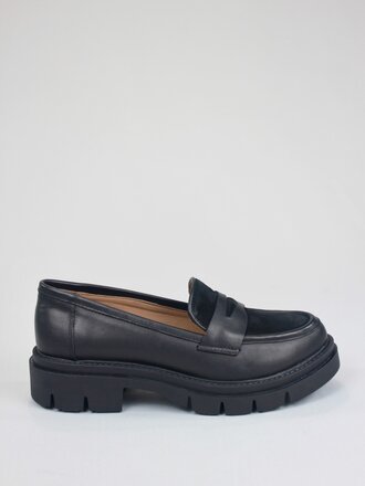 Footloose Shoes - Footwear & Accessories - Victoria, BC - Footloose Shoes