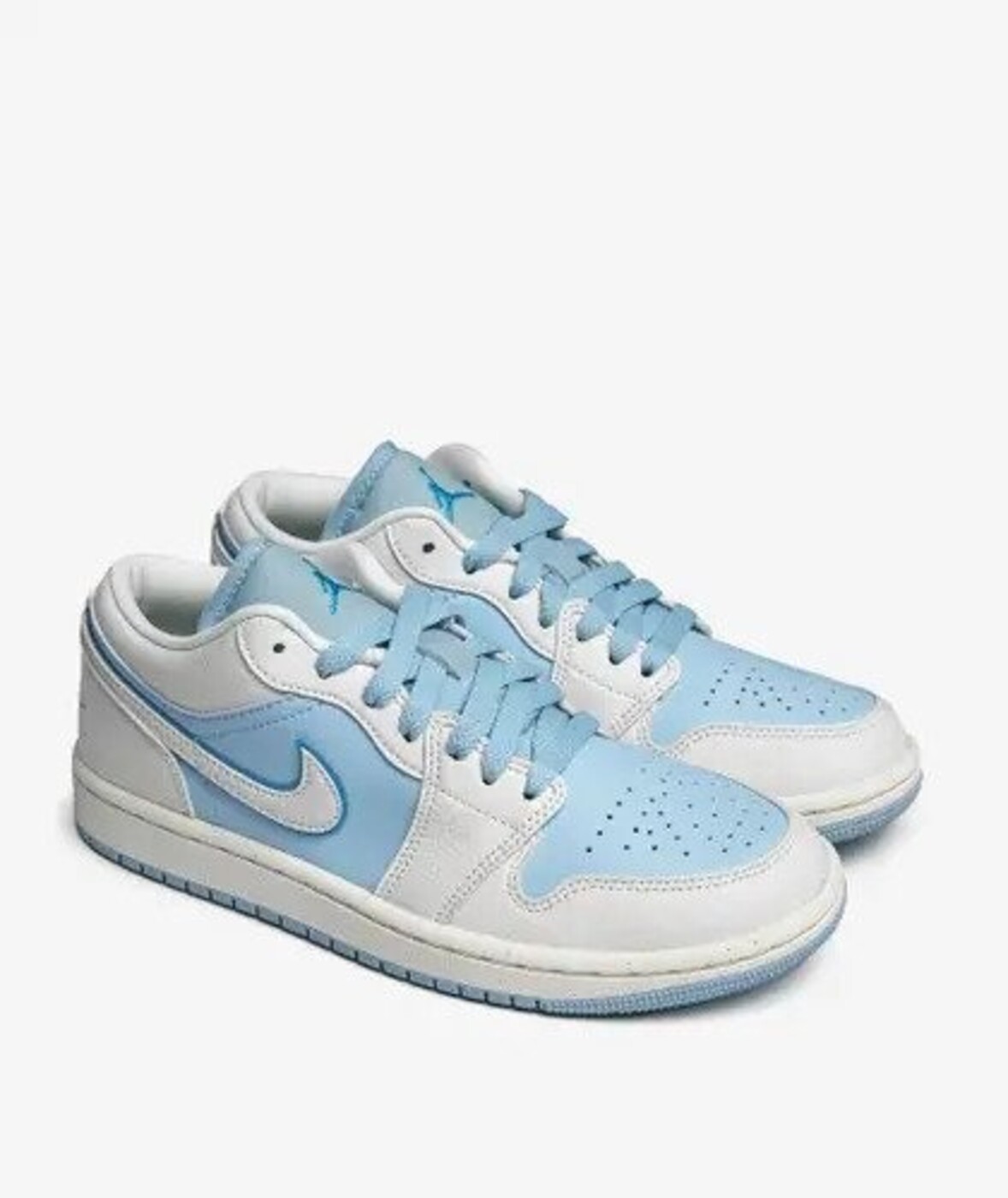 Jordan Jordan Retro 1 Low SE Reverse Ice Blue (W) - Evoque Mtl