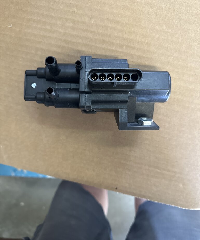 Pollak Fuel Valve 42-149 - Pleasure Land RV Surplus Store