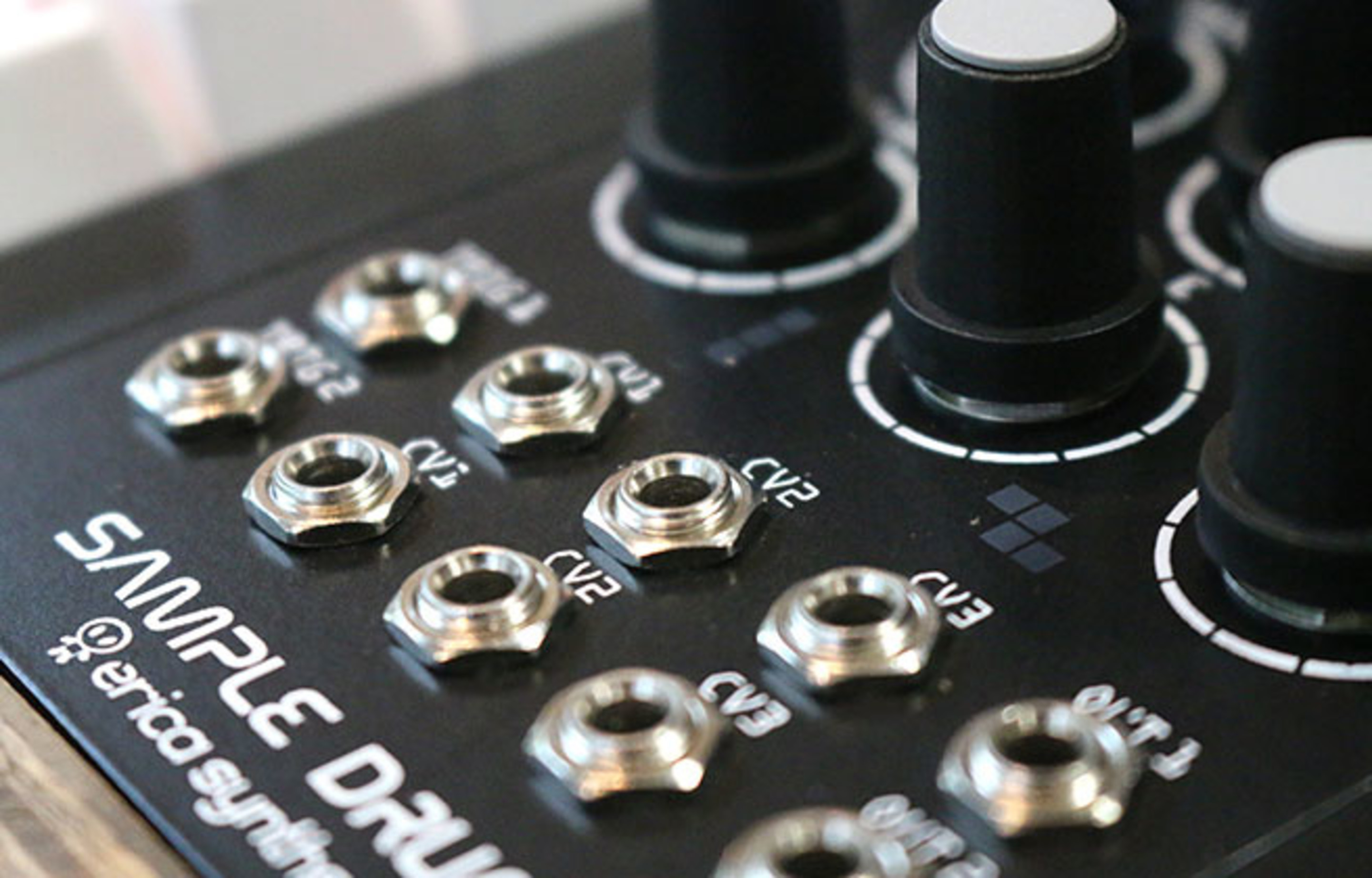 What is Control Voltage? - Control Voltage