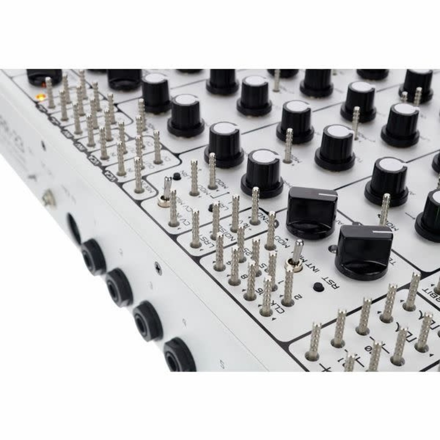 SOMA Laboratory Pulsar-23, White - Control Voltage