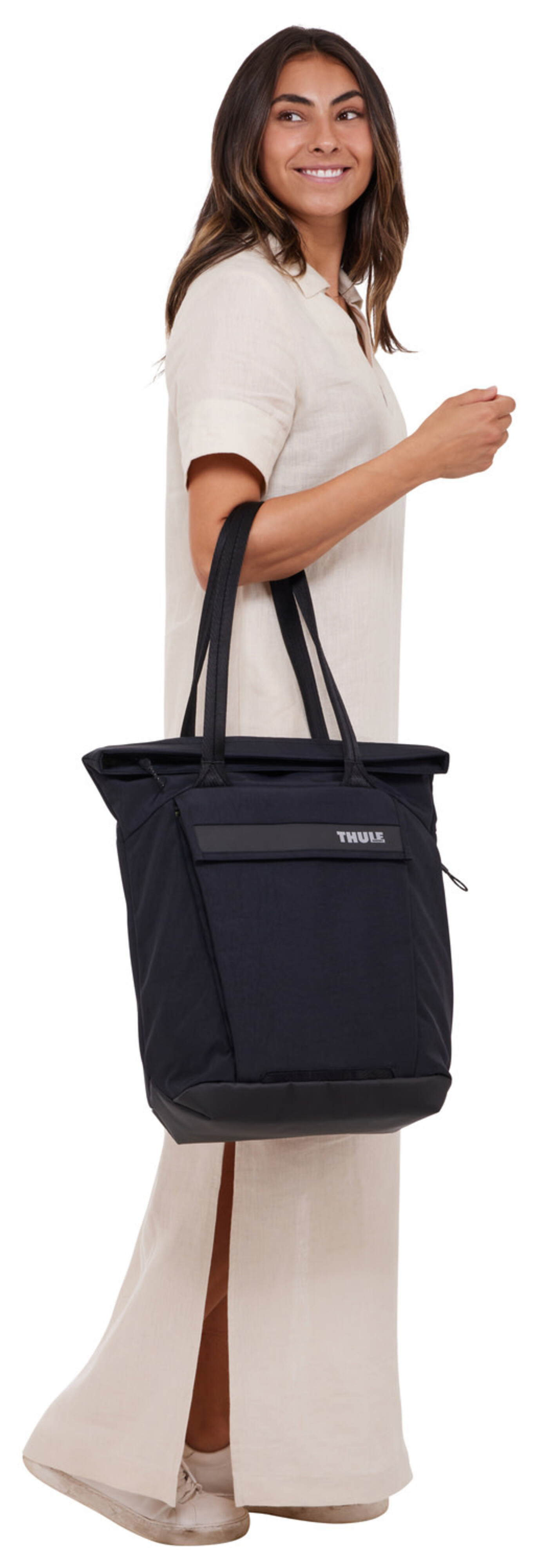 Thule Paramount Tote 22L- Black - Just Bags Luggage Center