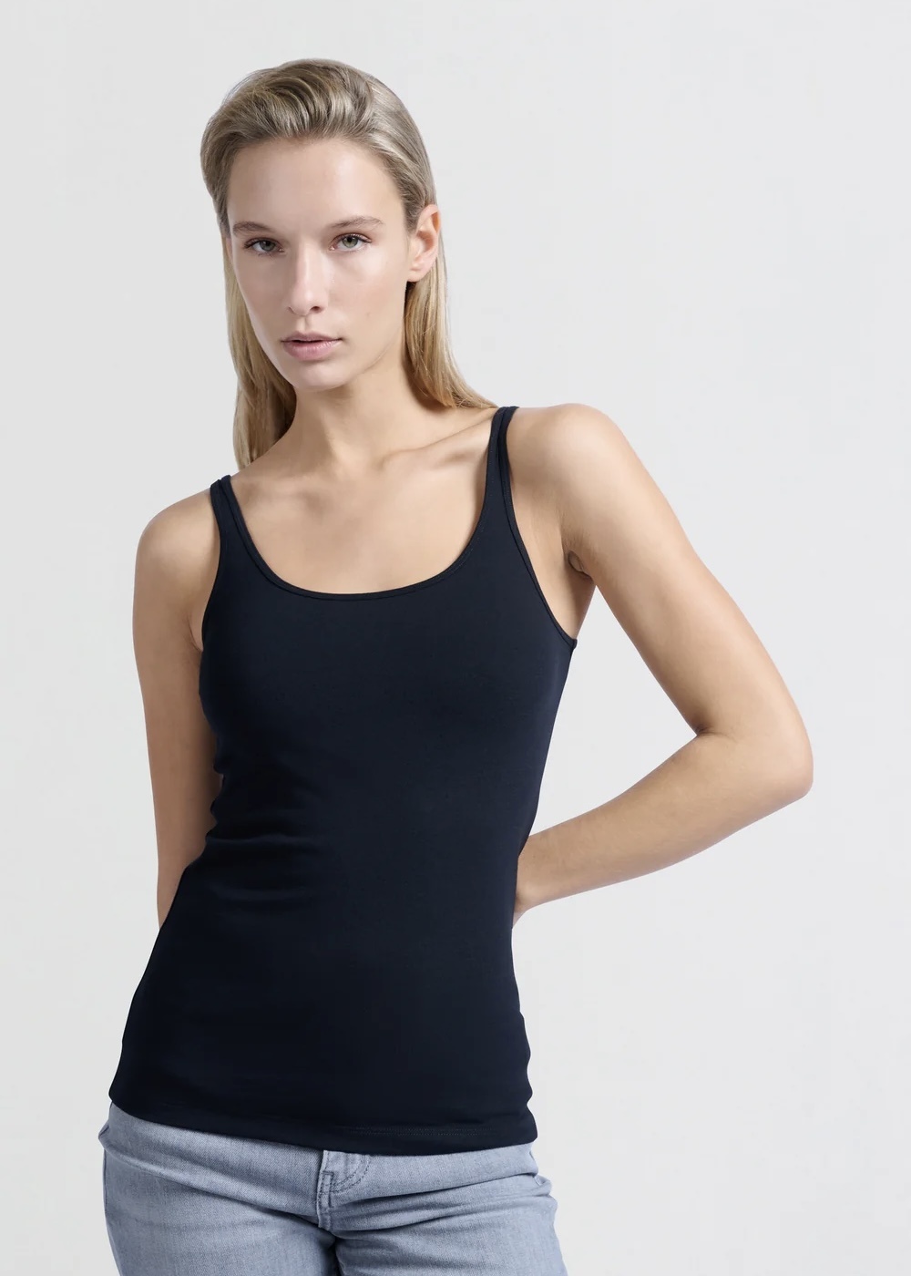 Yaya - Basic Singlet - MonAmie Boutique