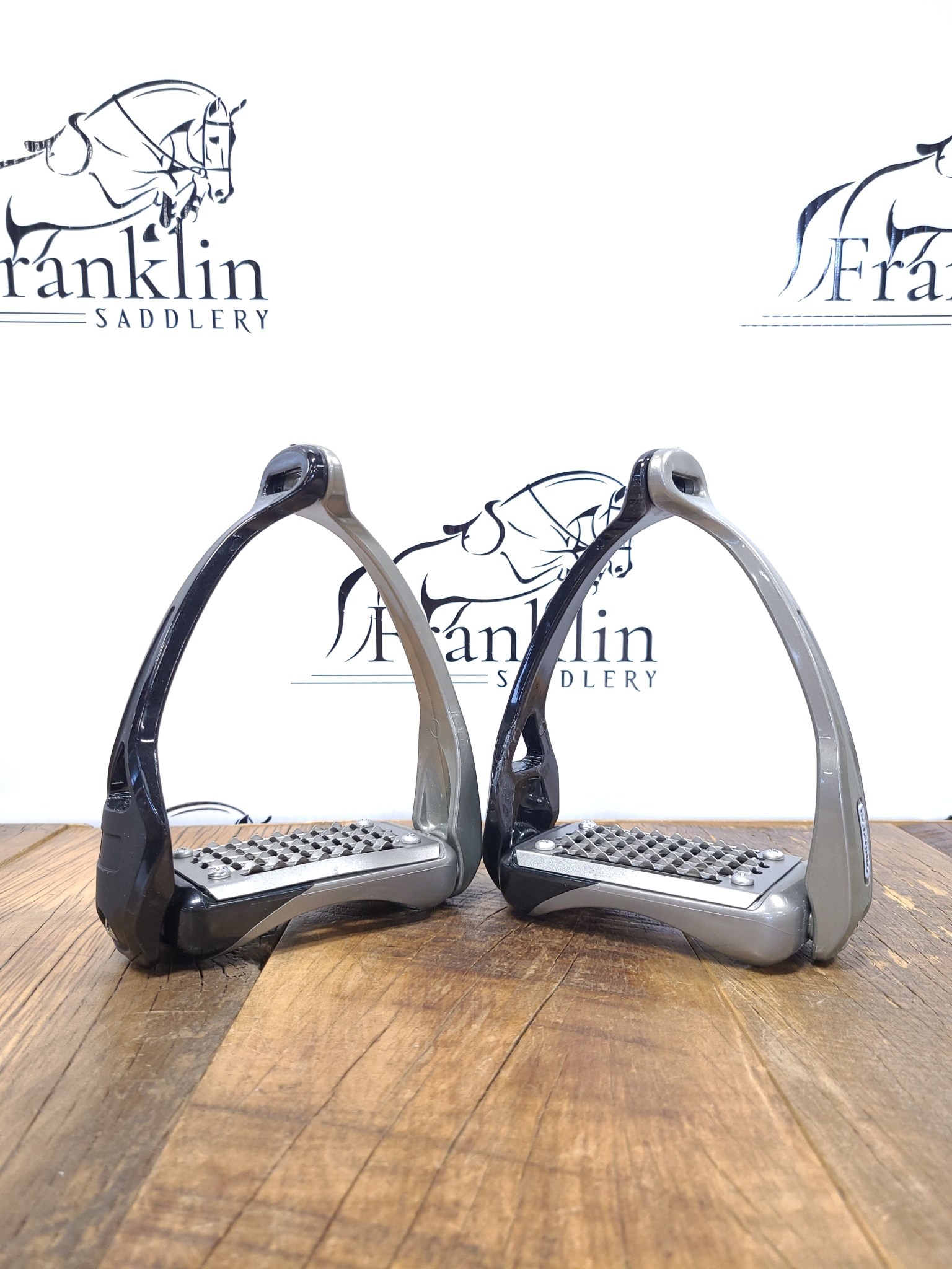 Acavallo Opera Stirrups Black/Titanium - Franklin Saddlery