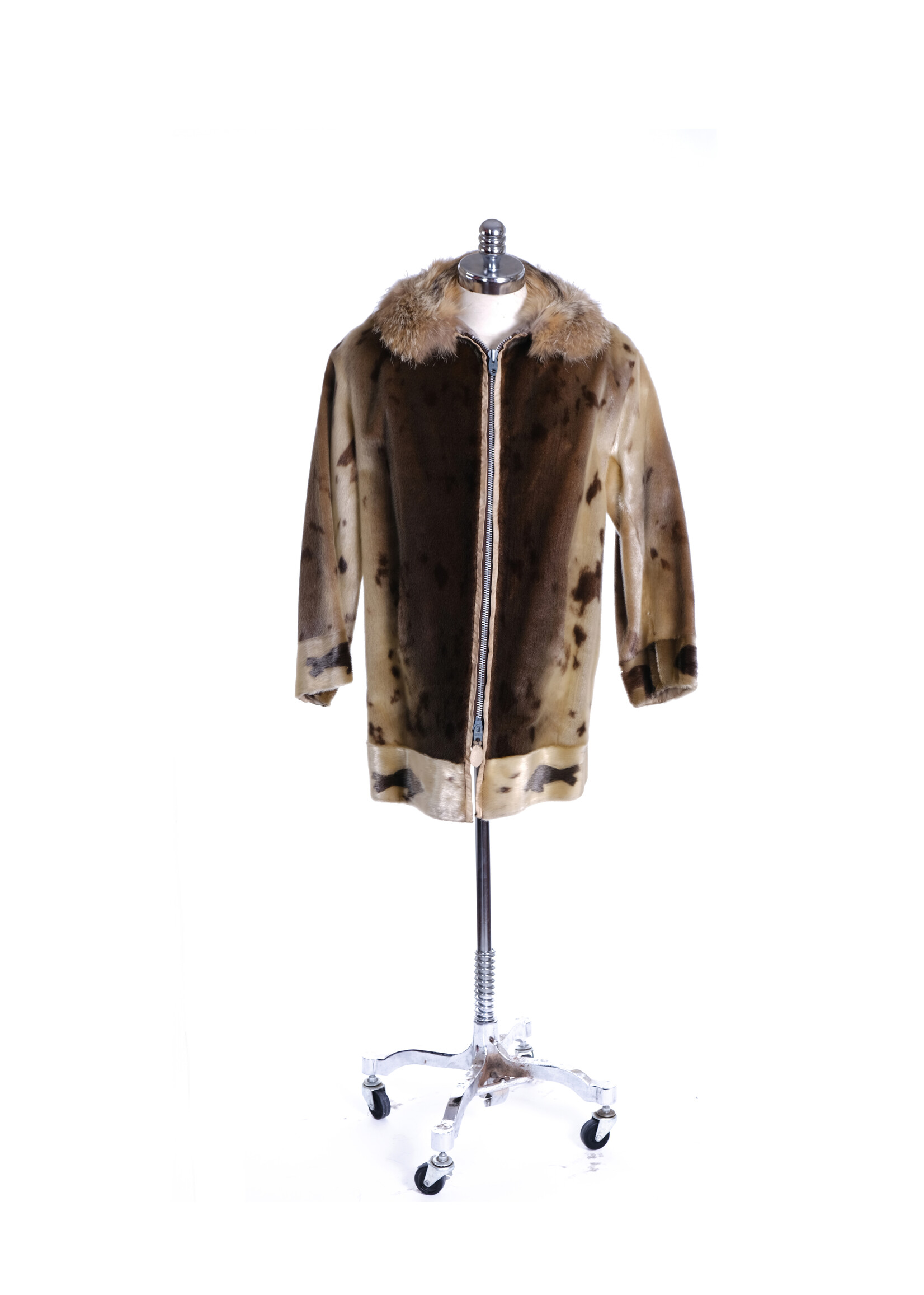 MEN'S HARP SEAL JACKET - VINTAGE - Cahill's MEN'S HARP SEAL JACKET - VINTAGE - Cahill's
