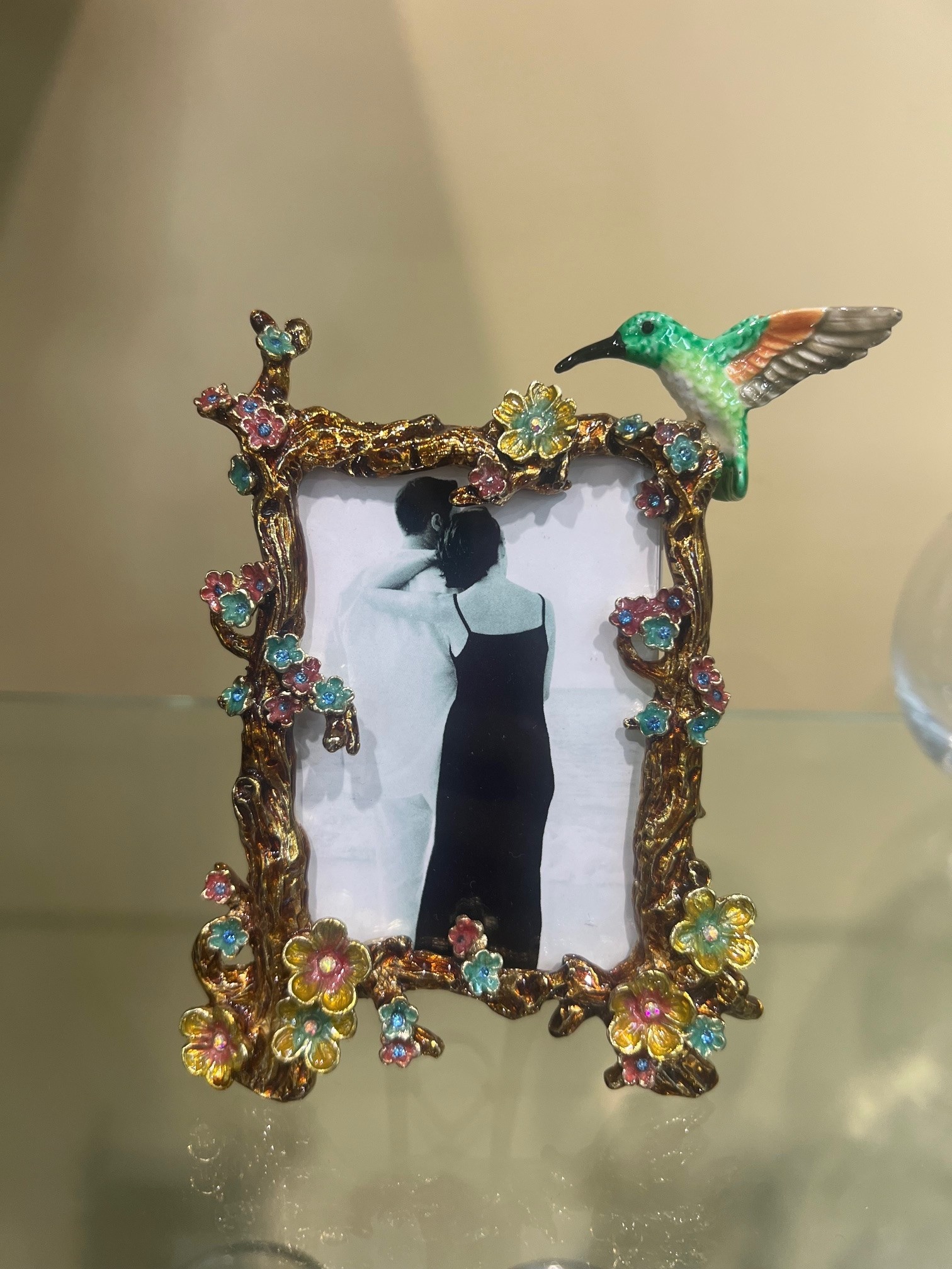 hummingbird frame - Betty's Birdsall Jewelry, Fine Gifts & Accents