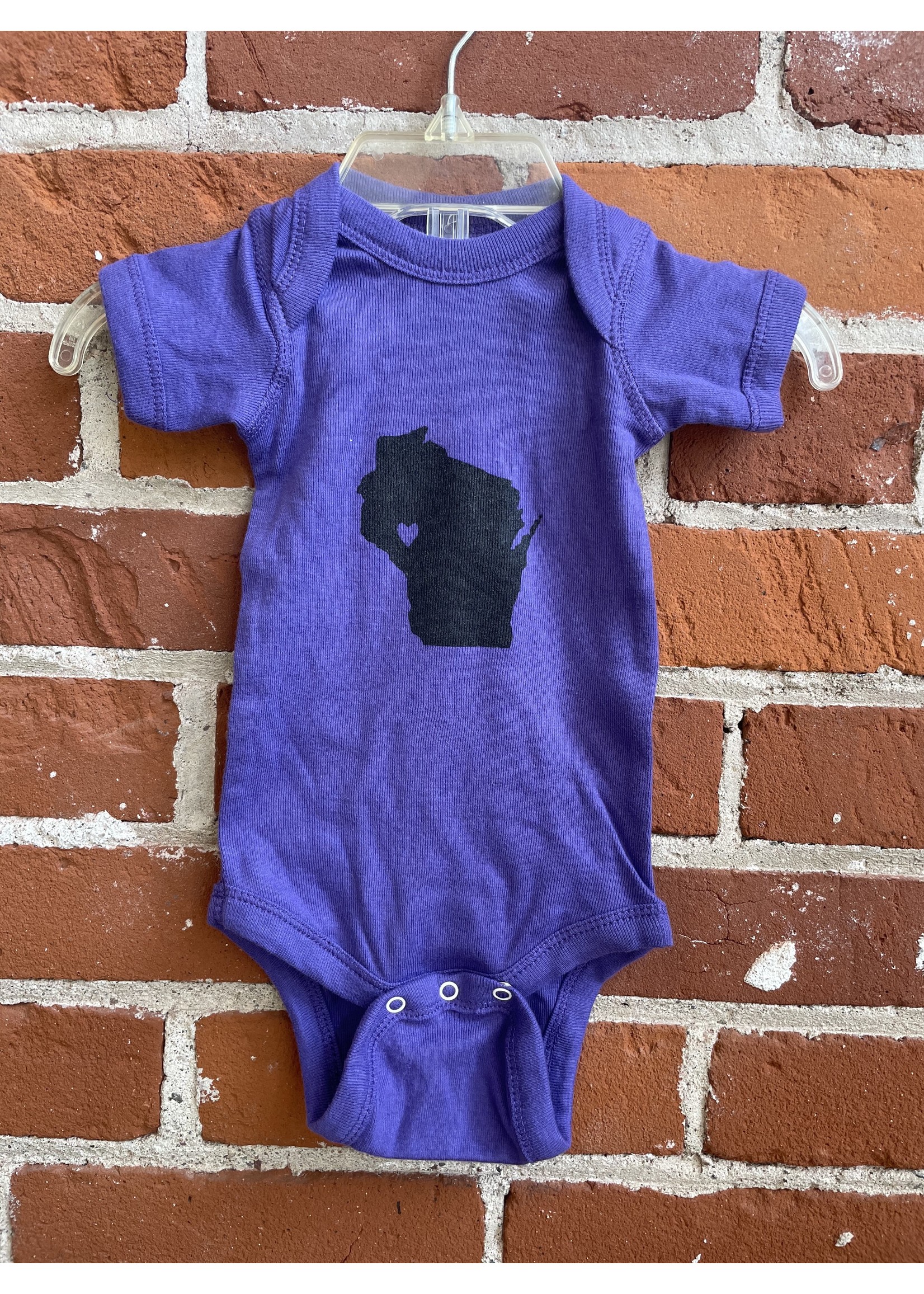 Wisconsin Love Onesie - Tangled Up In Hue
