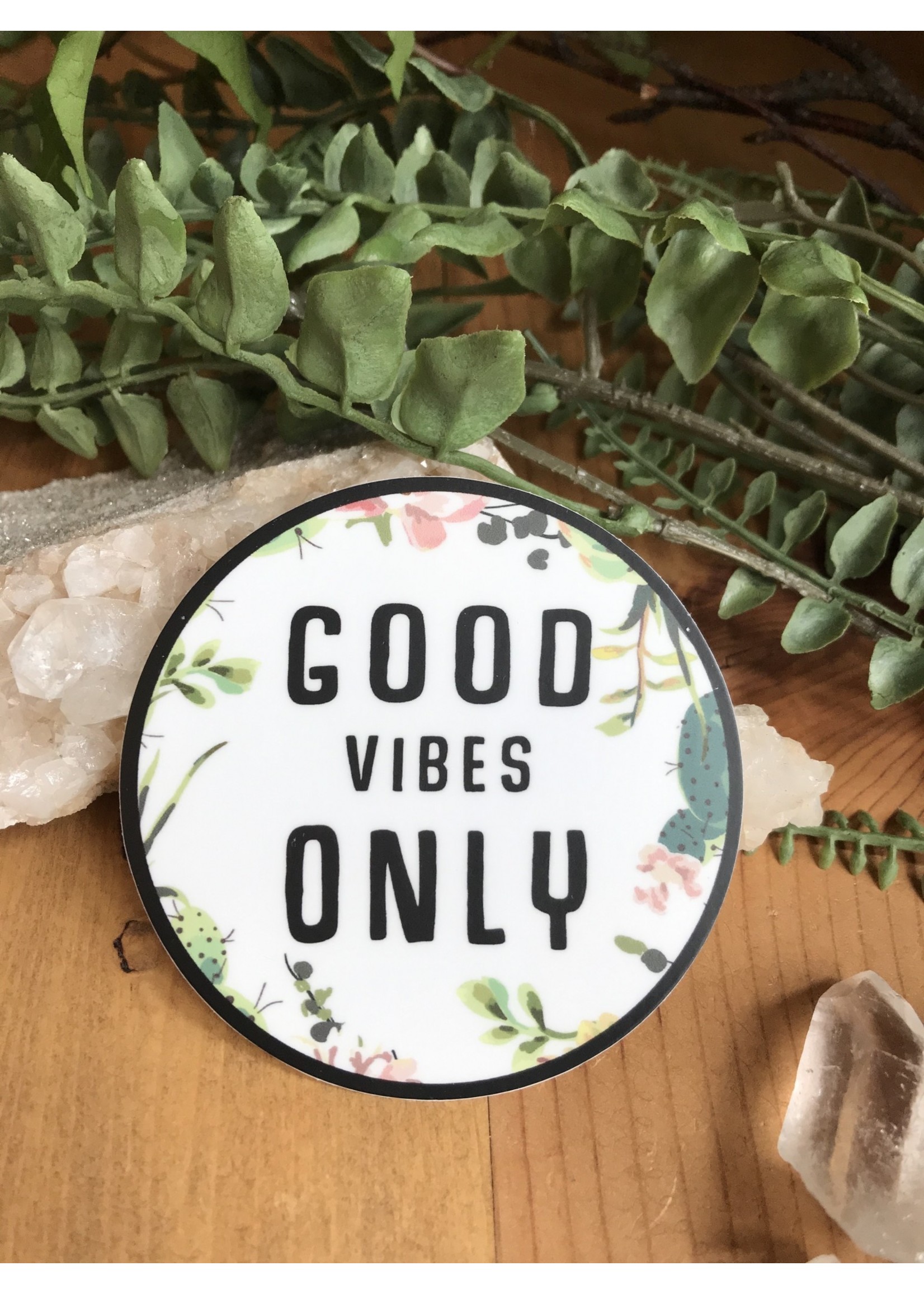 Sticker - Good Vibes Only - Tangled Up In Hue