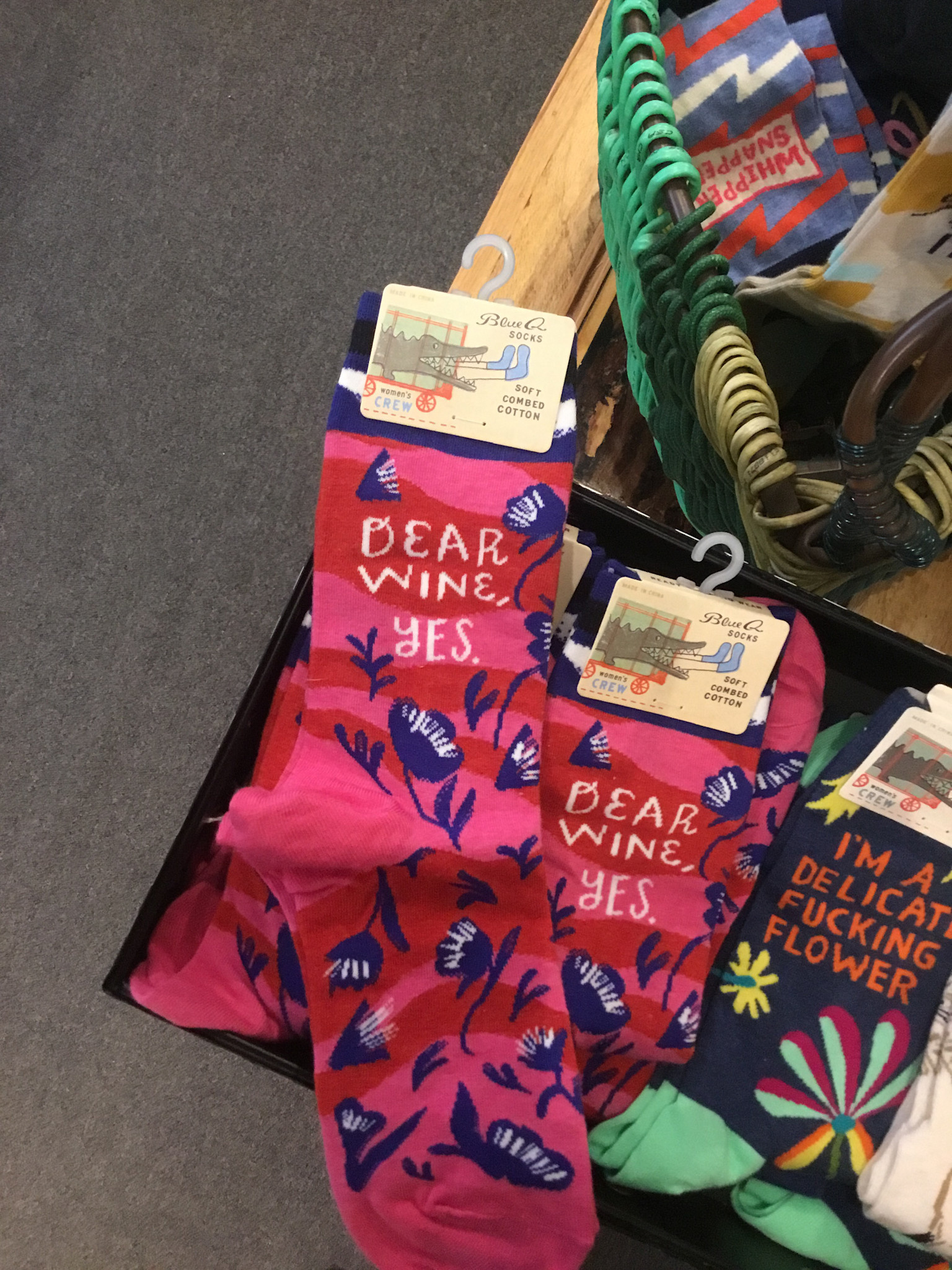 Blue Q Women's Dear Wine, Yes Socks - Lantana's Gallery & Fine Gifts