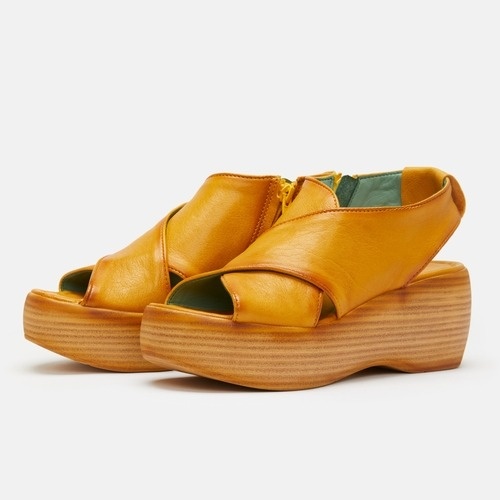 Fiji Platform Sandals - Castles & Cottages | Ciao Bella Boutique