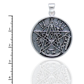 Pentacles & Pentagrams - Hex: Old World Witchery