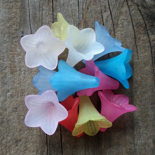 Lucite Beads - Bead Inspirations