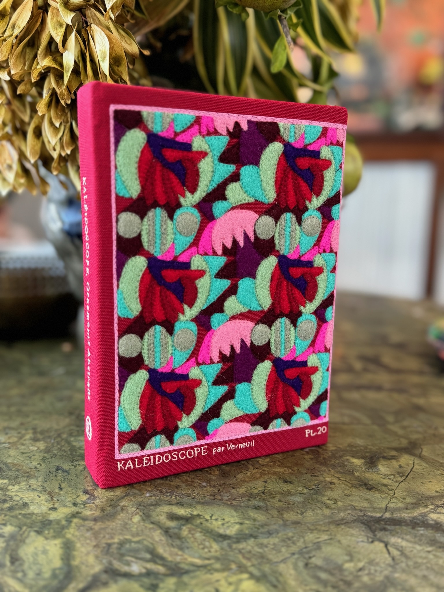 OLYMPIA LE TAN KALEIDOSCOPE KERNEUIL CLUTCH - Capitol