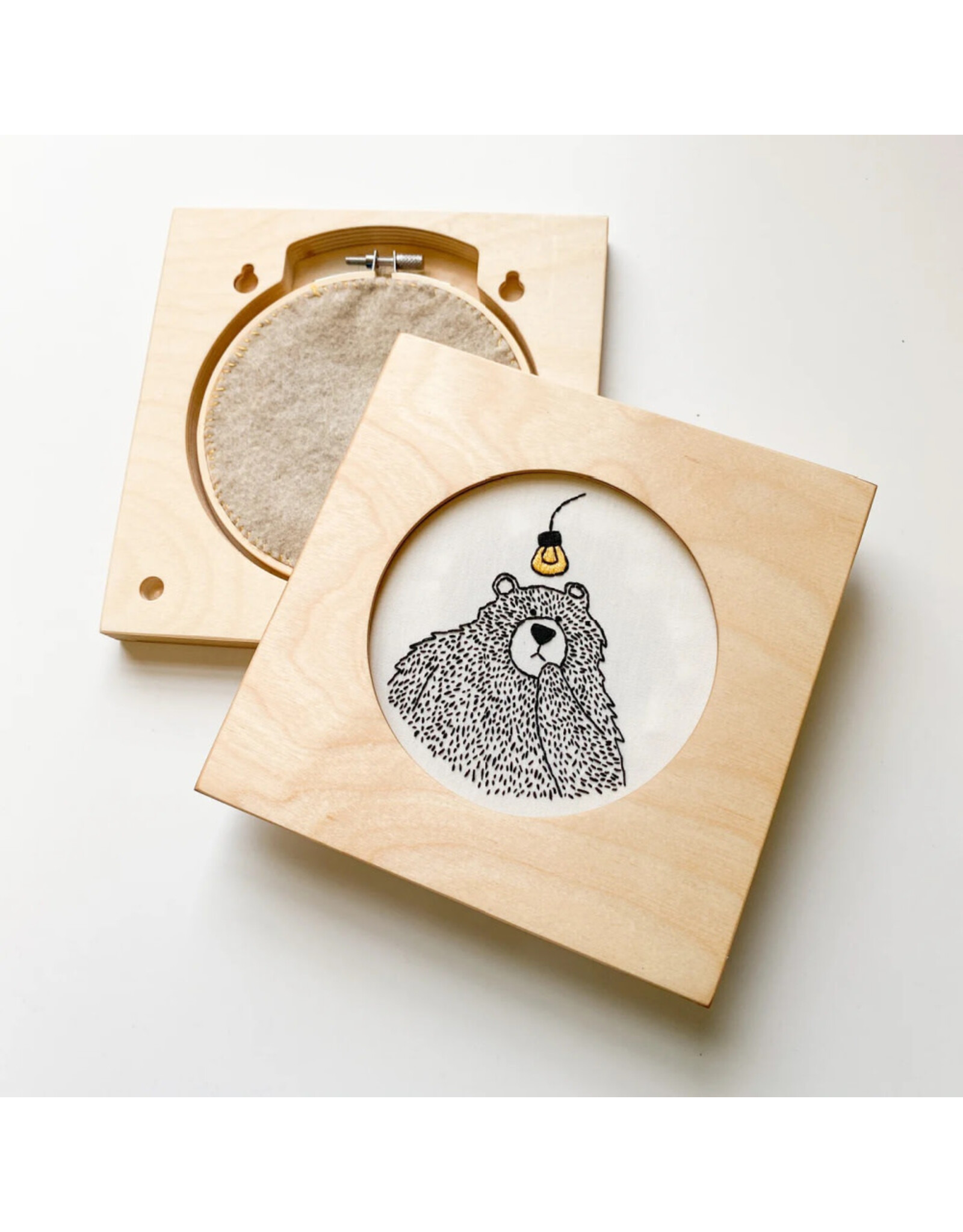 Square Hoop Frame in Black Stain for 4" Embroidery Hoop - Picking Daisies