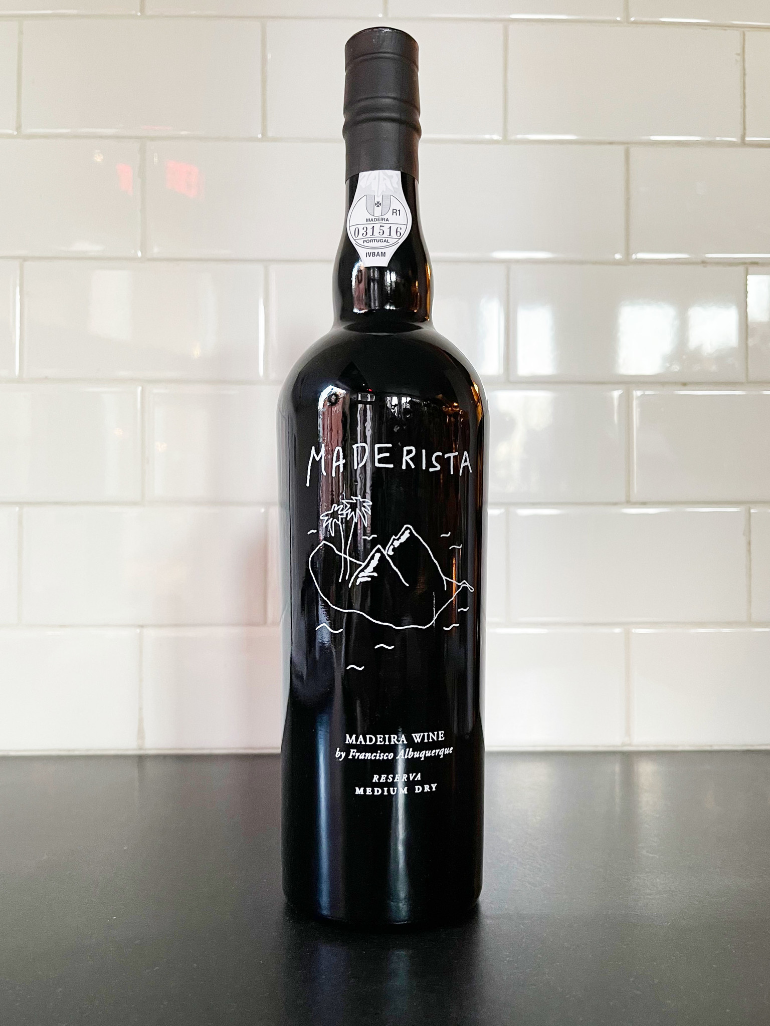 Maderista Reserva Medium Dry Madeira Wine Non Vintage - CORK