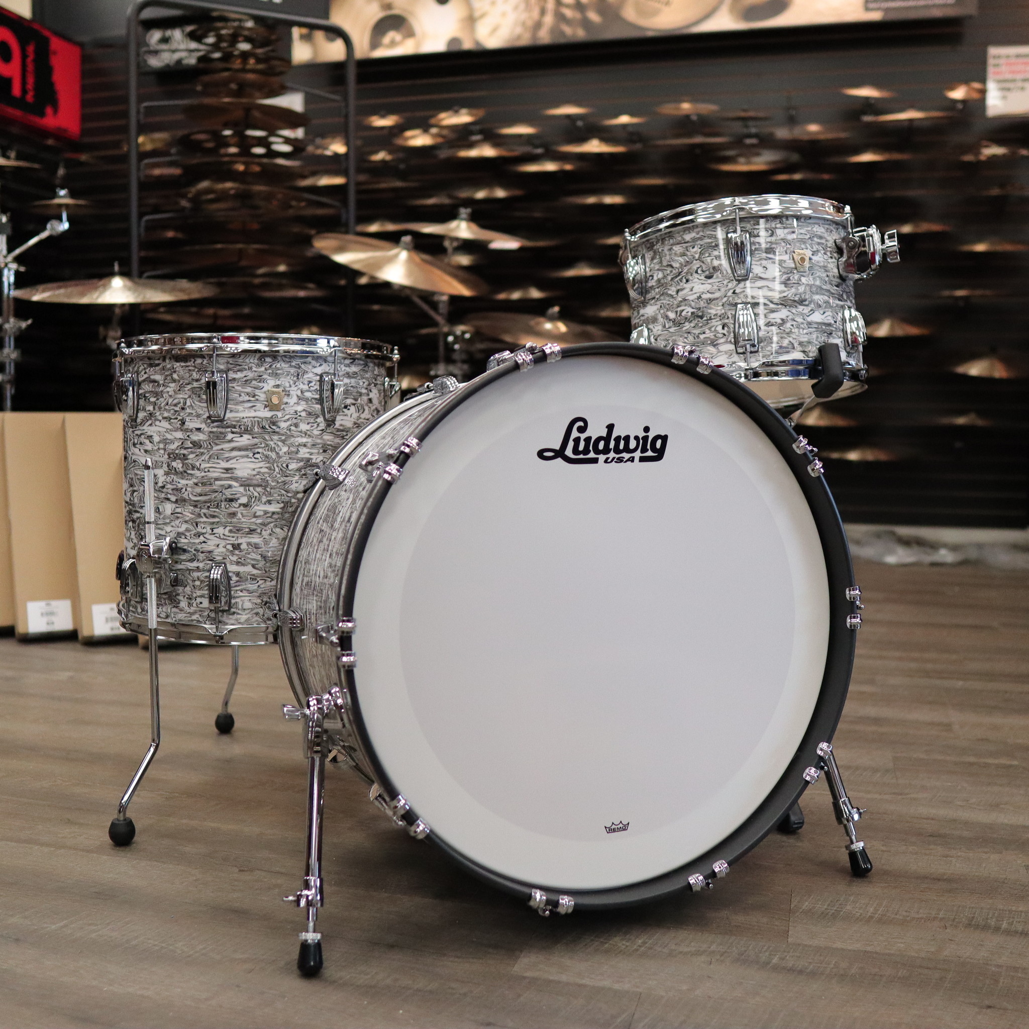 Ludwig Classic Maple Pro Beat 3-Piece Shell Pack 13/16/24 (White ...