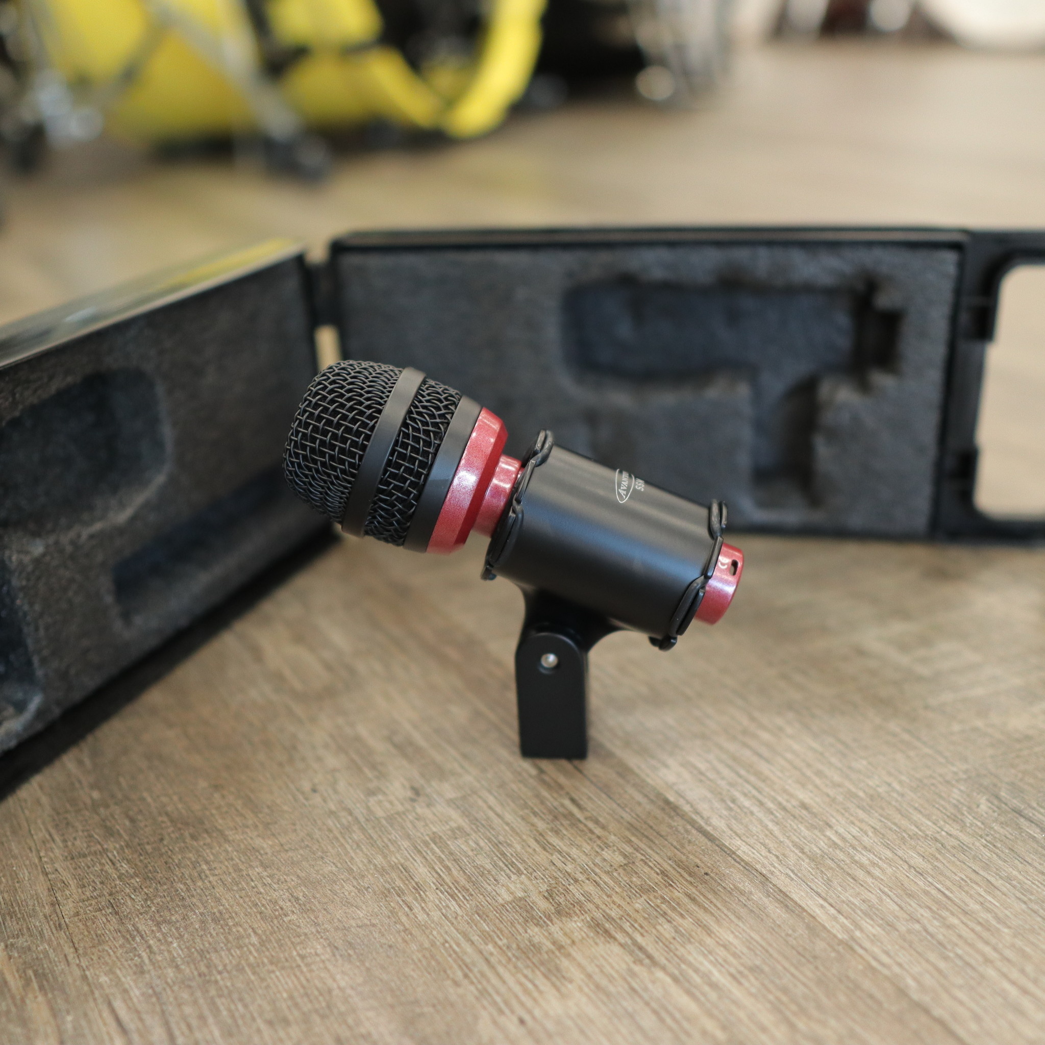 Pre-Owned Avantone Pro ADM Dynamic Snare Drum Microphone w/ Case - 2112 ...