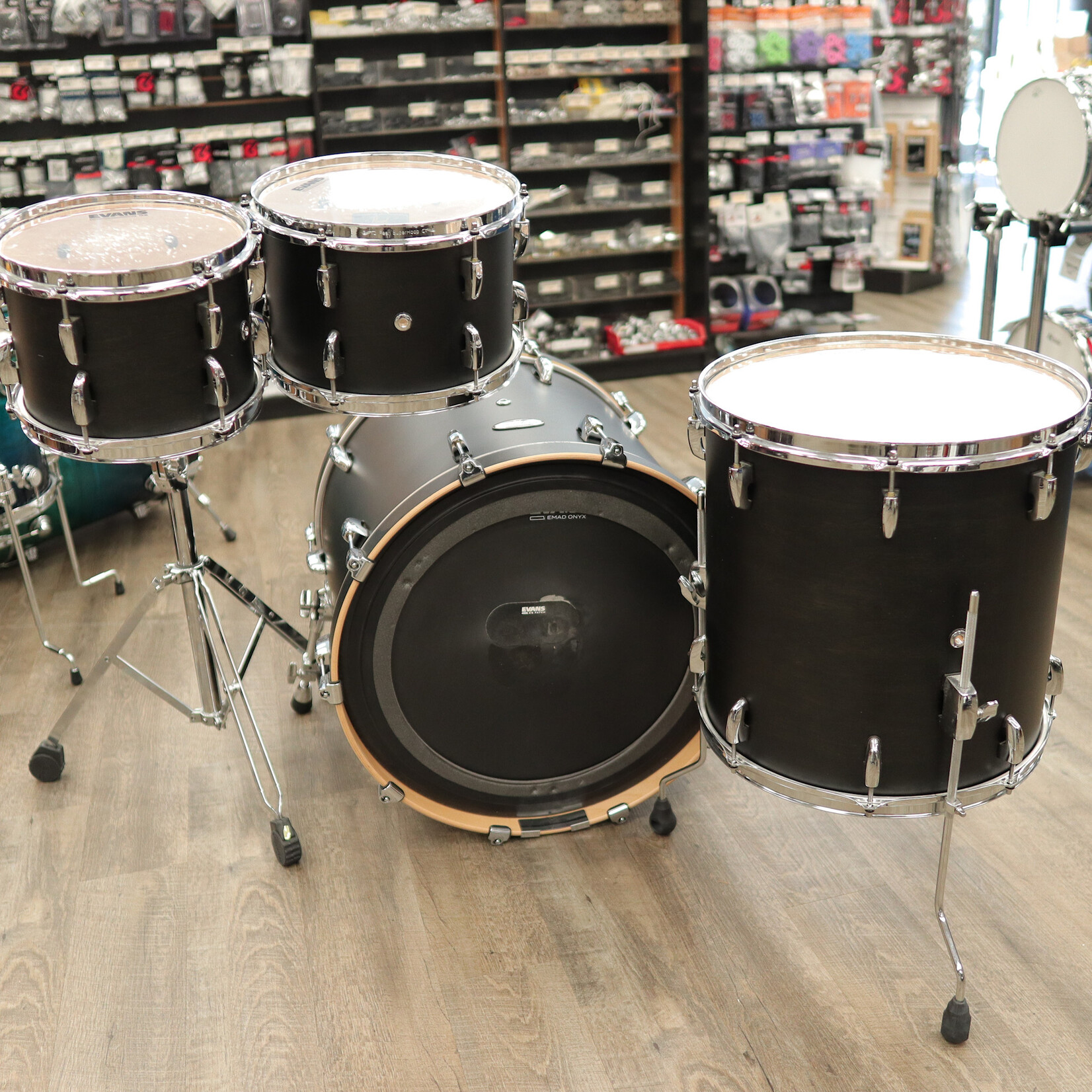 Used Pearl Masters Maple Complete 4-PC Shell Pack 10/12/16/22 (Matte Black) - 2112 PERCUSSION