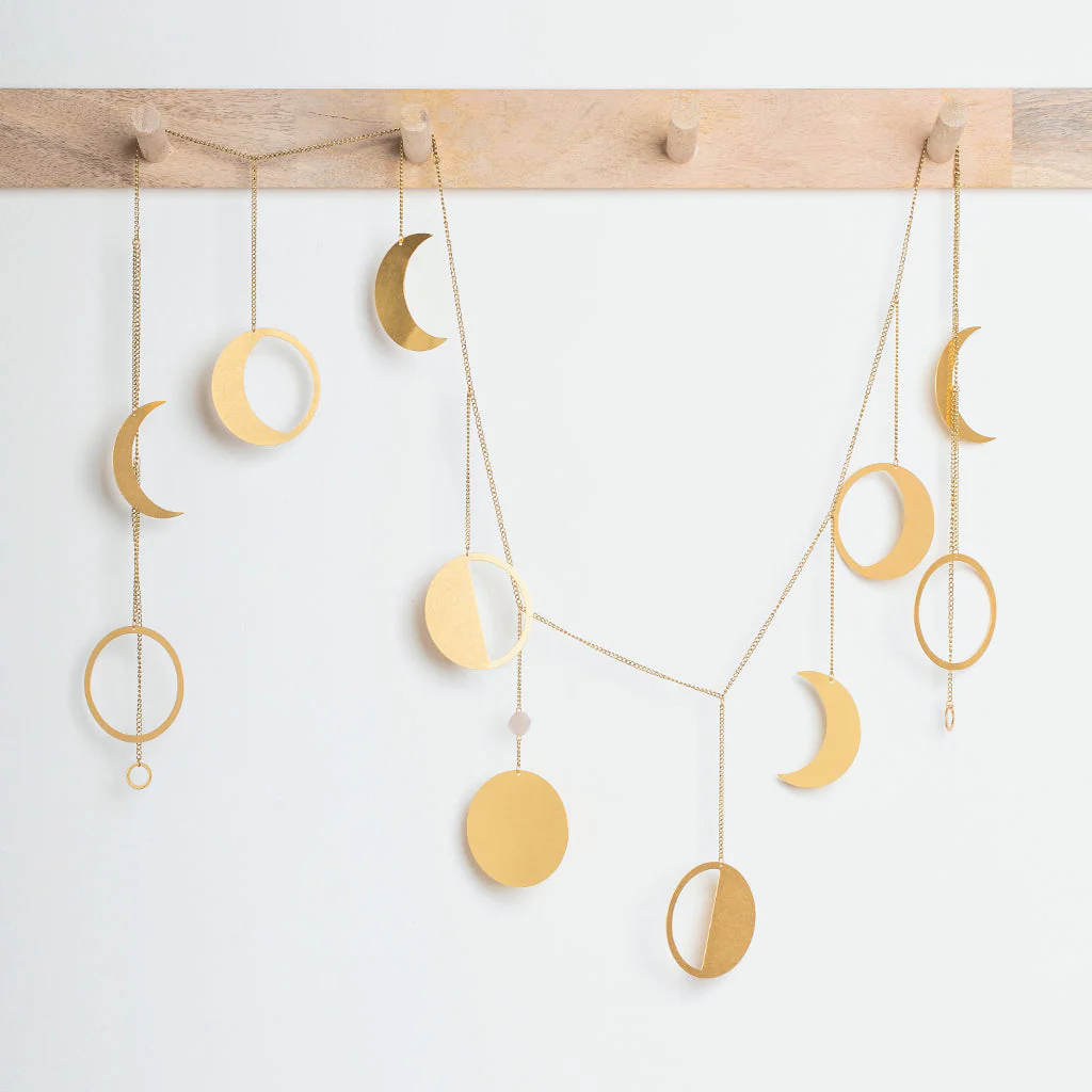 Wall Hanging / Garland Moon Phase/Moonstone - DECO Raleigh