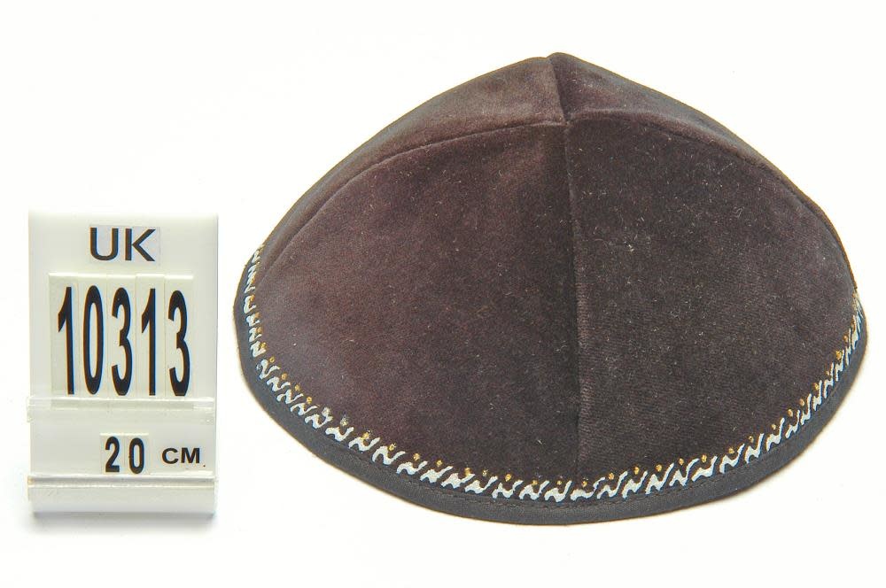 Black velvet Kippah - The Israeli Source