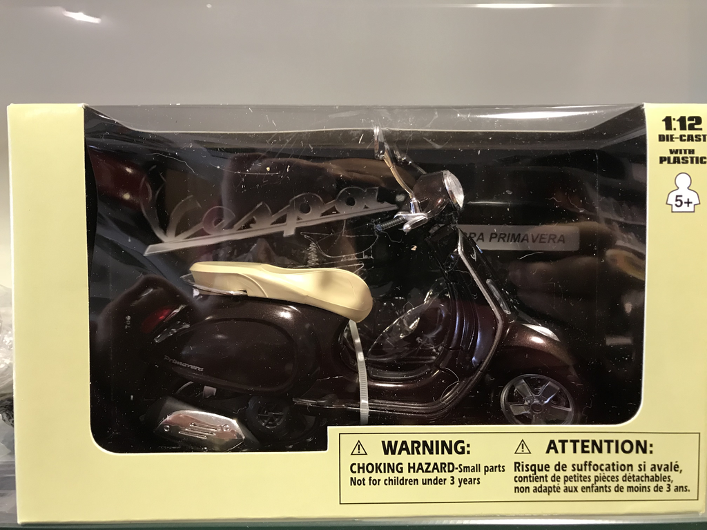 Toy, Vespa Primavera 1:12 Scale Plum - Vespa Toronto West