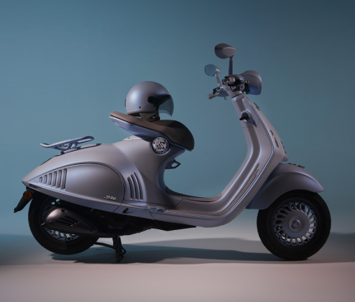 Vespa, 2025 12th Anniversario 946 "Snake" - Vespa Toronto West