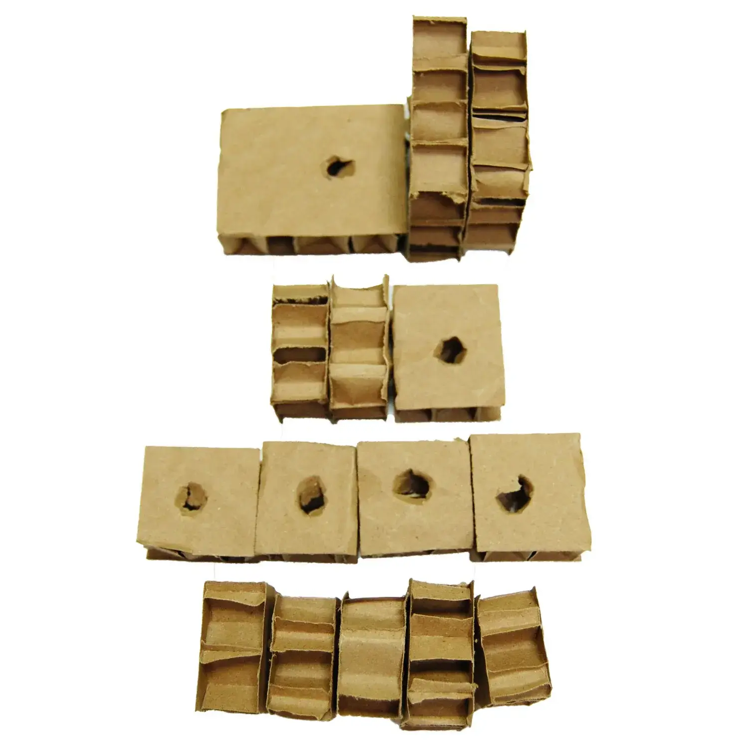 ZOO MAX HONEYCOMB CARDBOARD RP-677S (50 grams) - Chirp N Dales Pet Supply