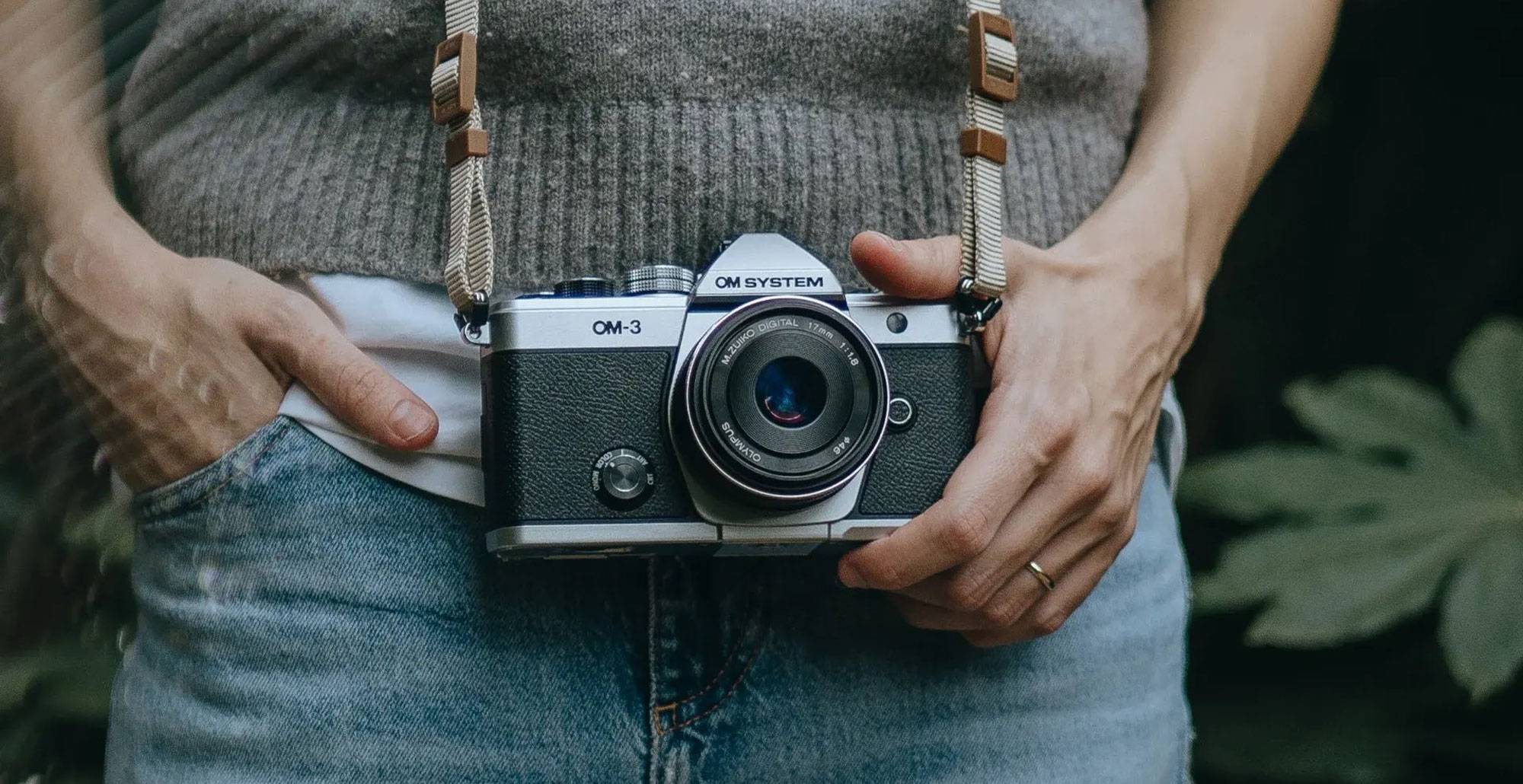 Looking Glass Photo & Camera - Looking Glass Photo & Camera