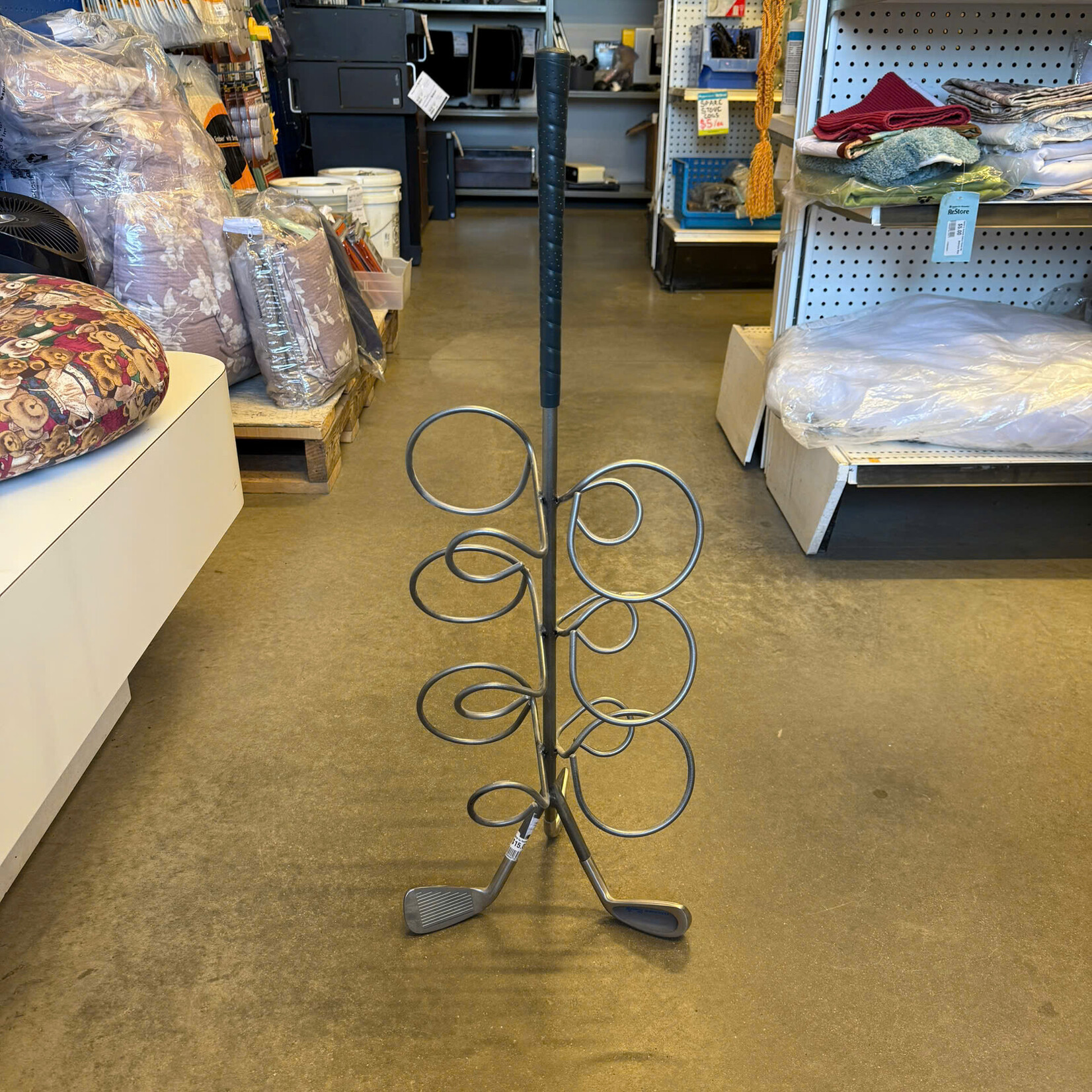 Golf Wine Rack - Habitat for Humanity ReStore - Thunder Bay