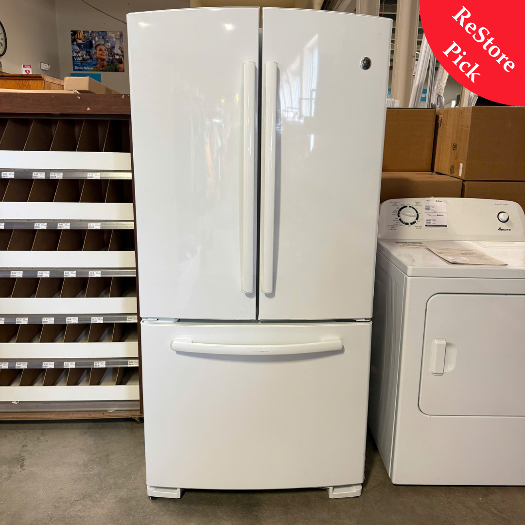 Fridge/Refrigerator (Make- GE) - Habitat for Humanity ReStore - Thunder Bay