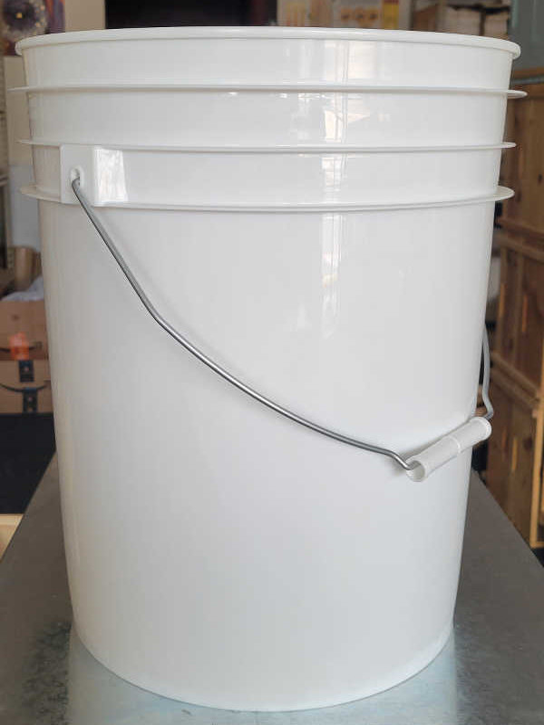Bee Raft for 5 gallon Bucket - To Bee or not to bee