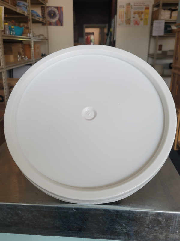 Bee Raft for 5 gallon Bucket - To Bee or not to bee