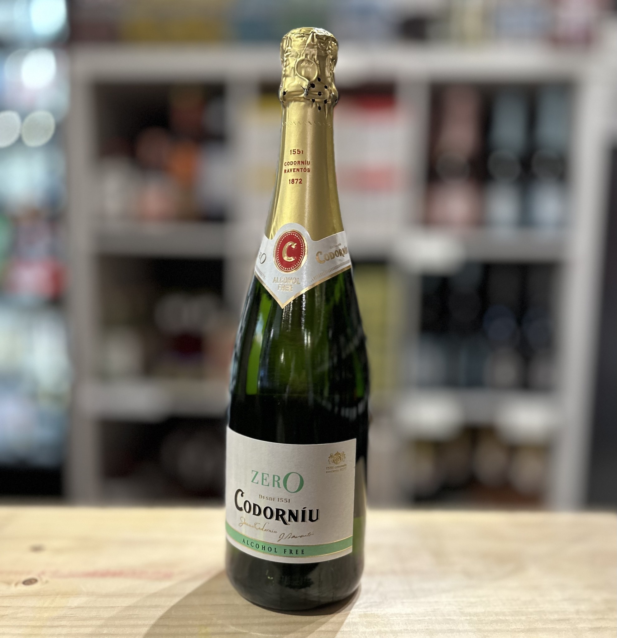 CODORNIU • SPARKLING ZERO NON ALCOHOLIC • 750 ML • BOTTLE - The Wine Bin