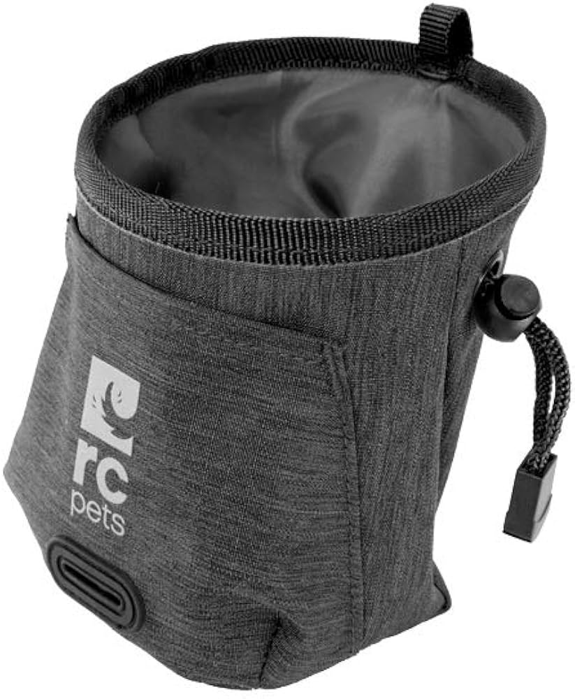 RC PETS - Sac de gâteries Essential Noir - Paddock Animal