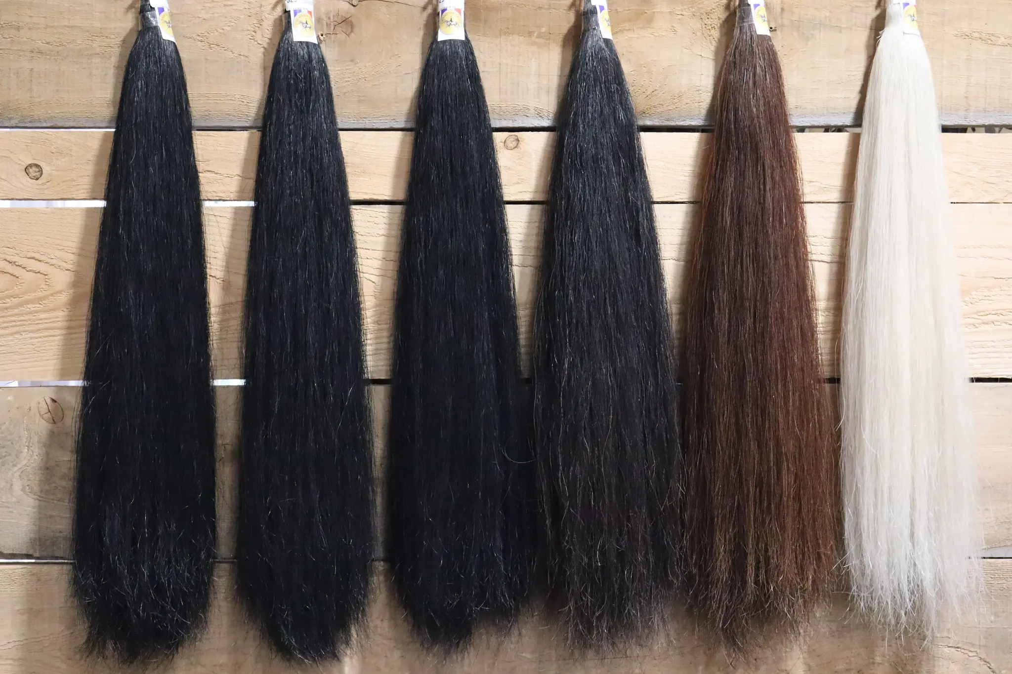 CHAMPION TAILS - Double Horse Tail Extension 32 in Dark Liver Chestnut ...