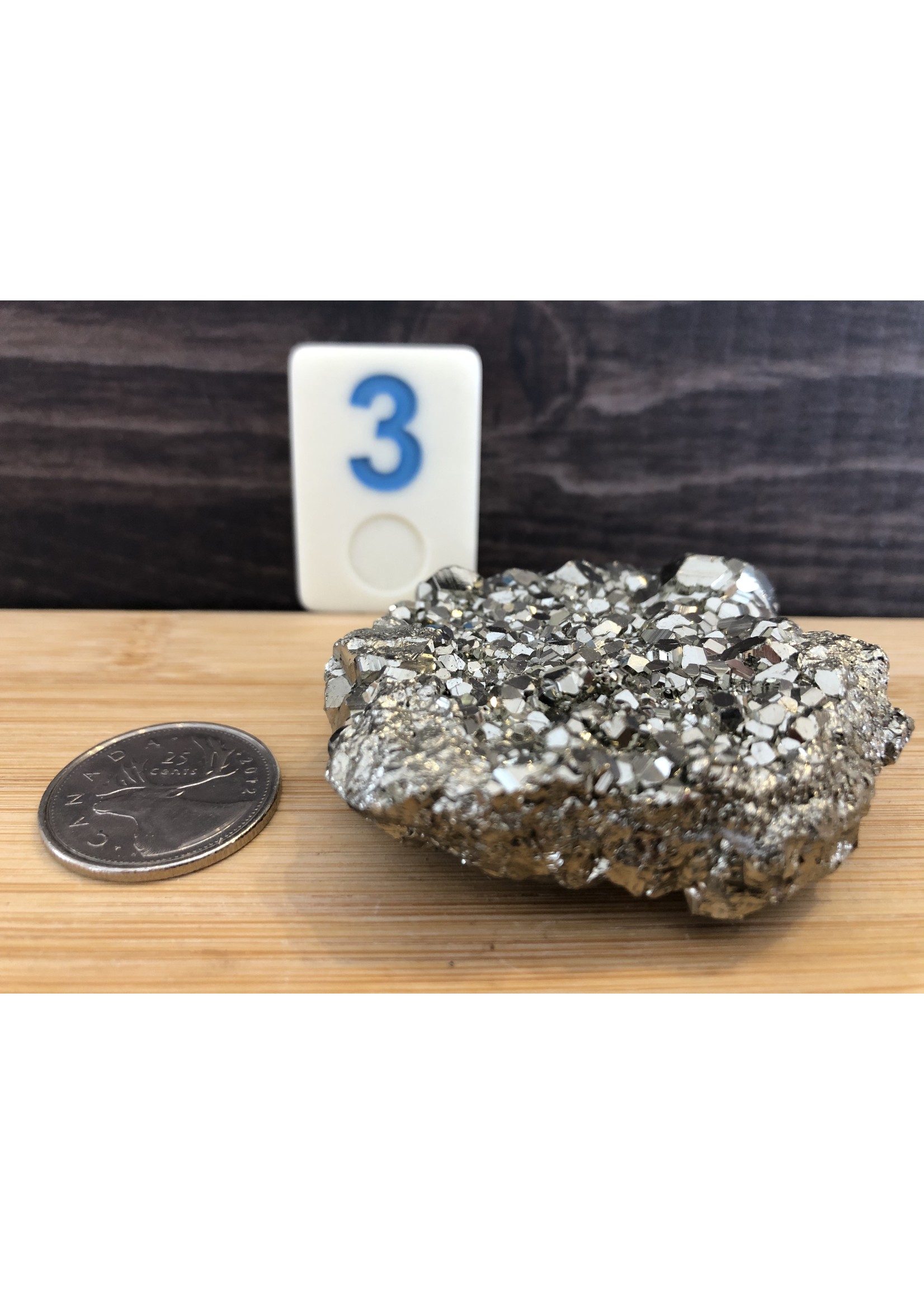 pyrite cluster - La Vie et Compagnie