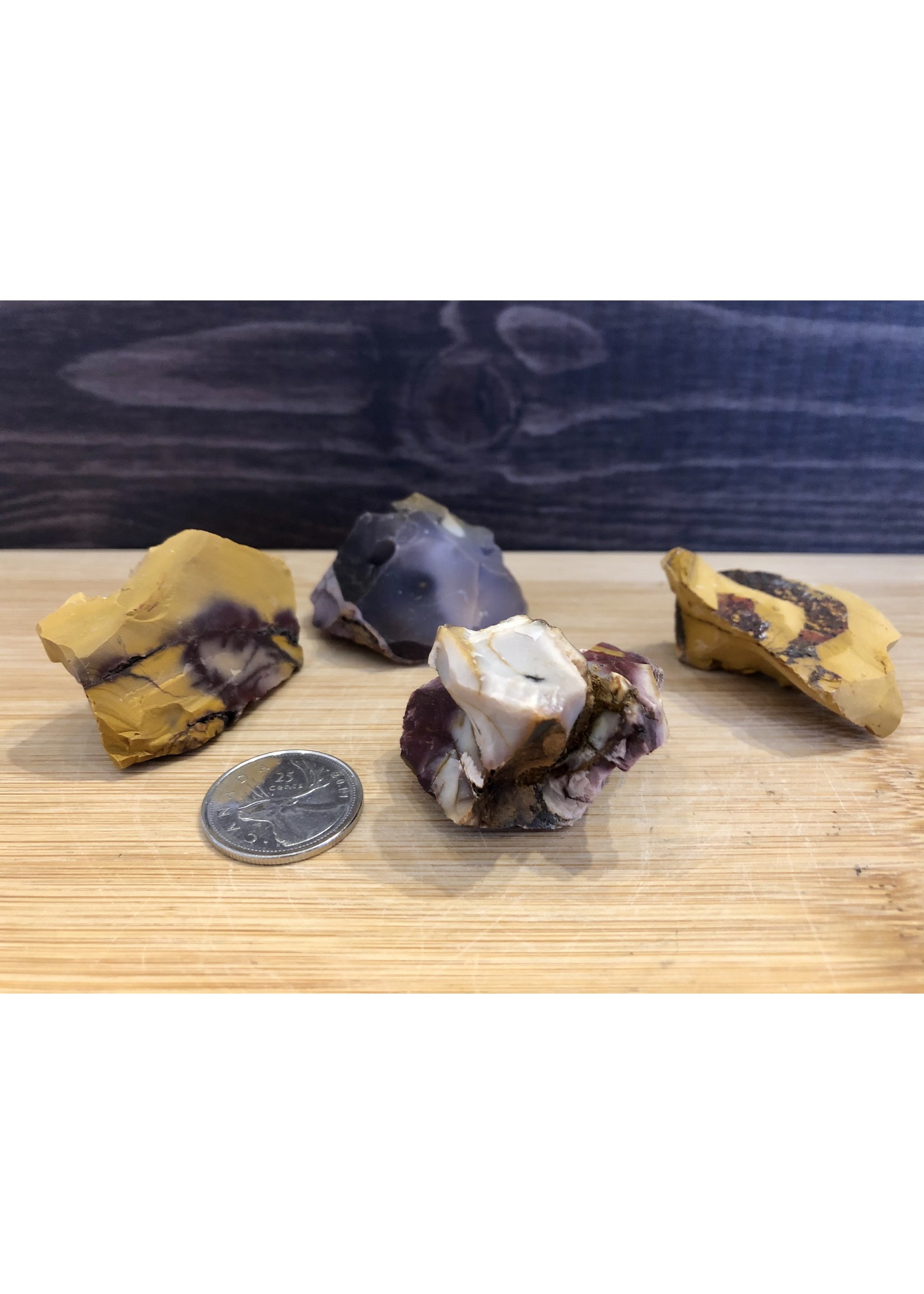 superb pieces of raw mookaite jasper - La Vie et Compagnie