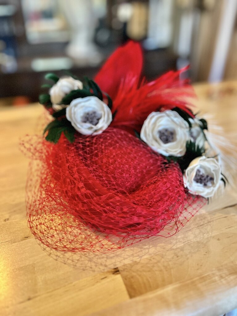 Kalico Delafay Sculpted Red Felt Hat with ivory silk flowers, vintage ...