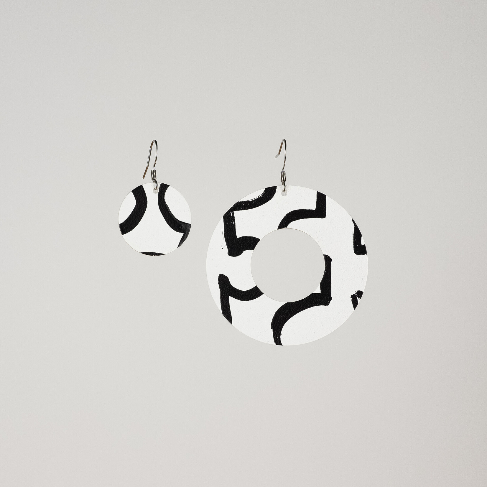 Bronwyn David — Medium 'Disks' Statement Earrings - Koorie Heritage ...