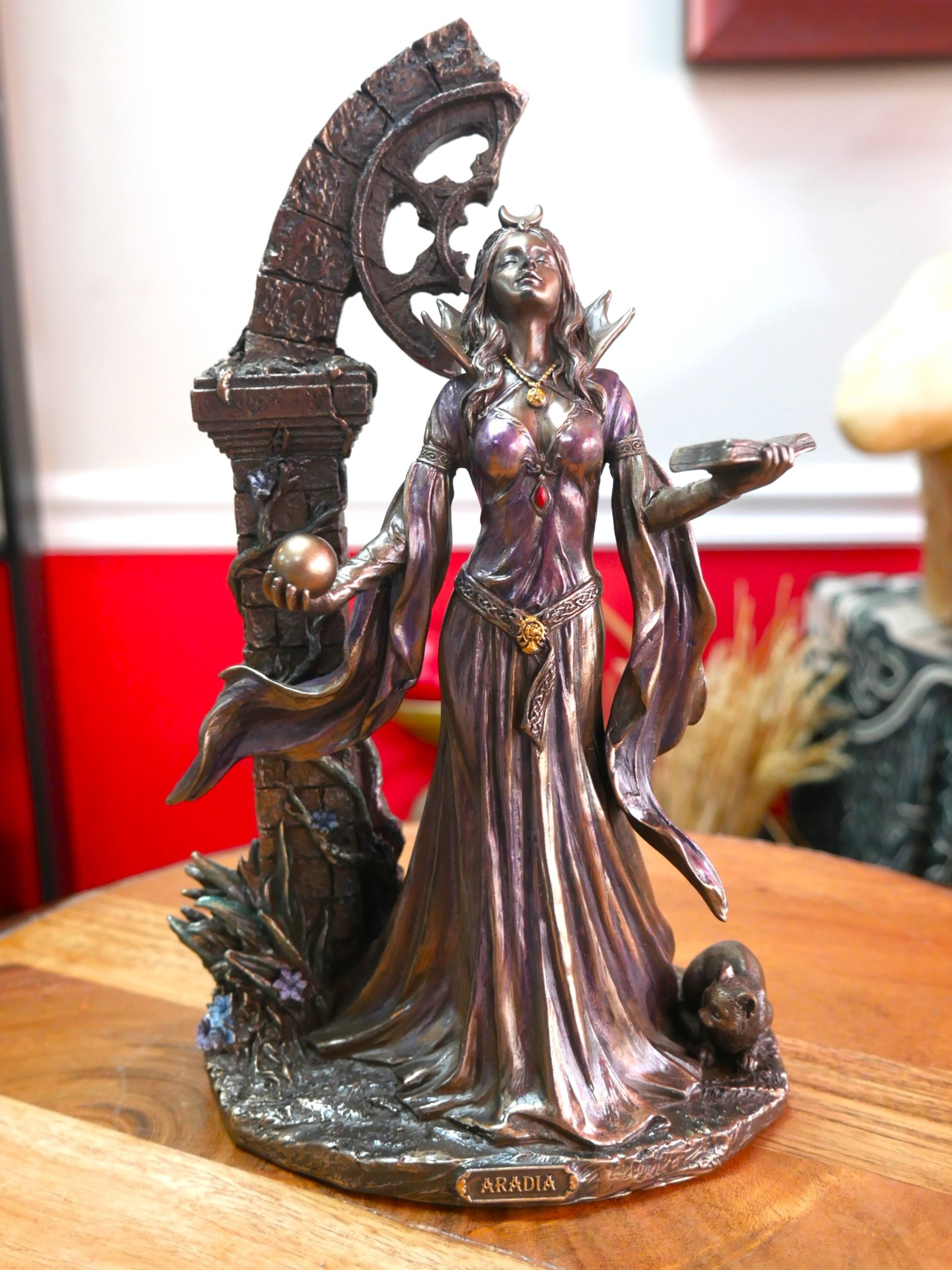 Statues - Persephone’s Pearl