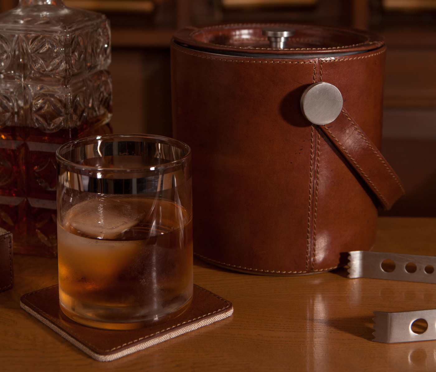 Full Grain Leather Ice Bucket w Tongs - Saltwater House