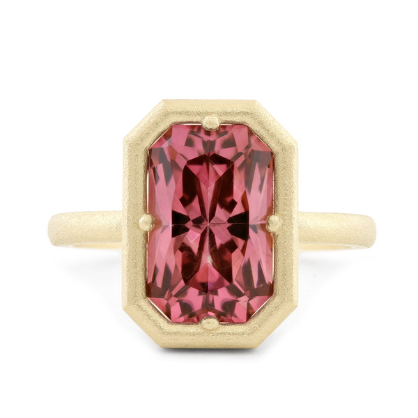 Rings made with 18K golds and platinum, featuring unique gemstones. - Baxter Moerman