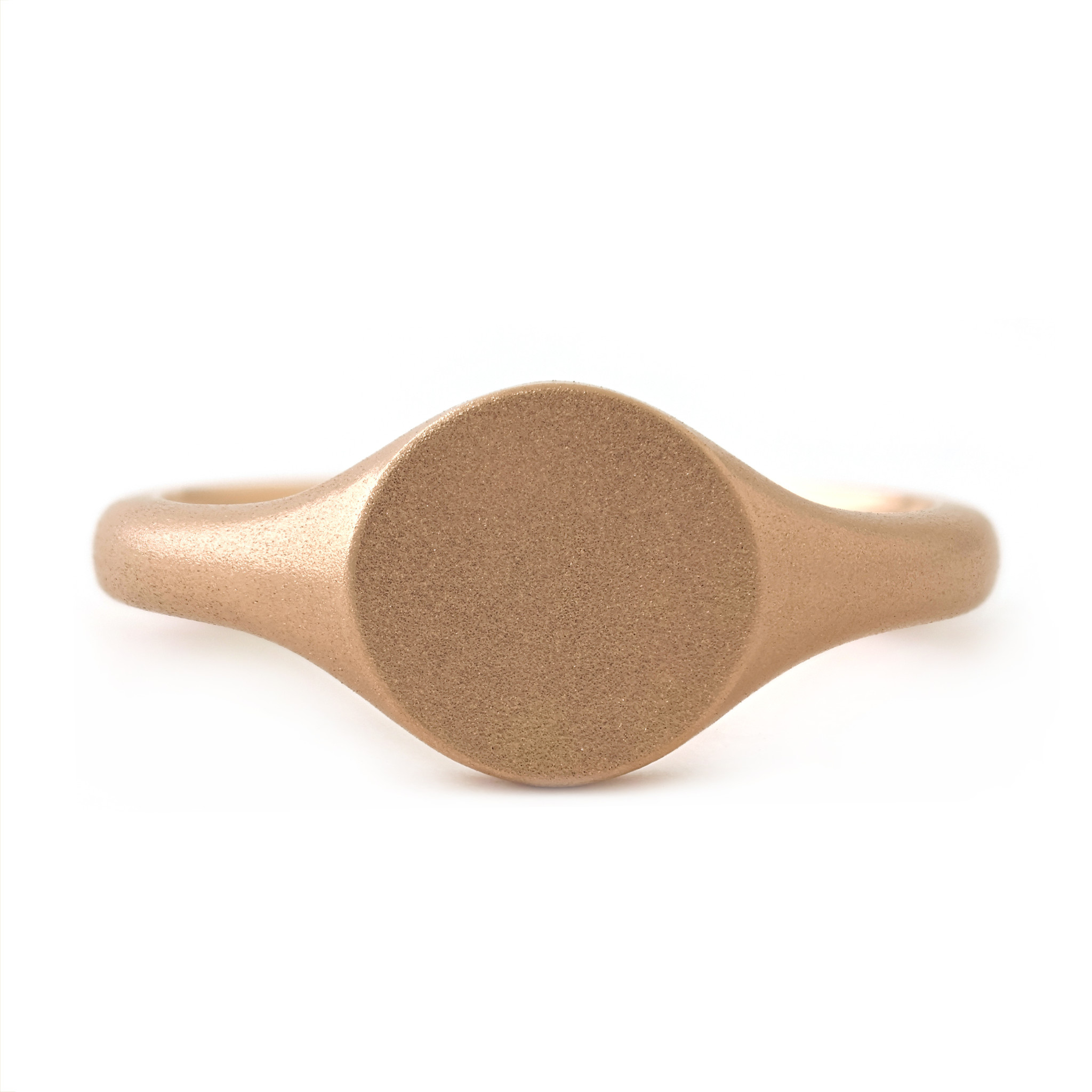 Round Signet Ring in 18K Rose Gold - Baxter Moerman