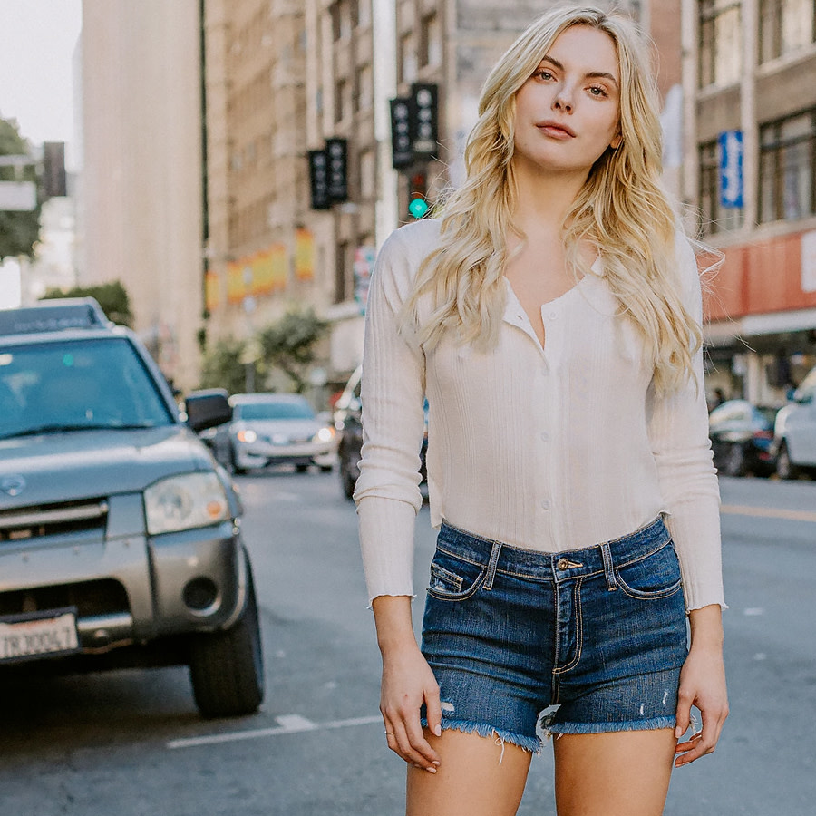 The Jesse Mid Rise Jean Shorts - The Salty Palm