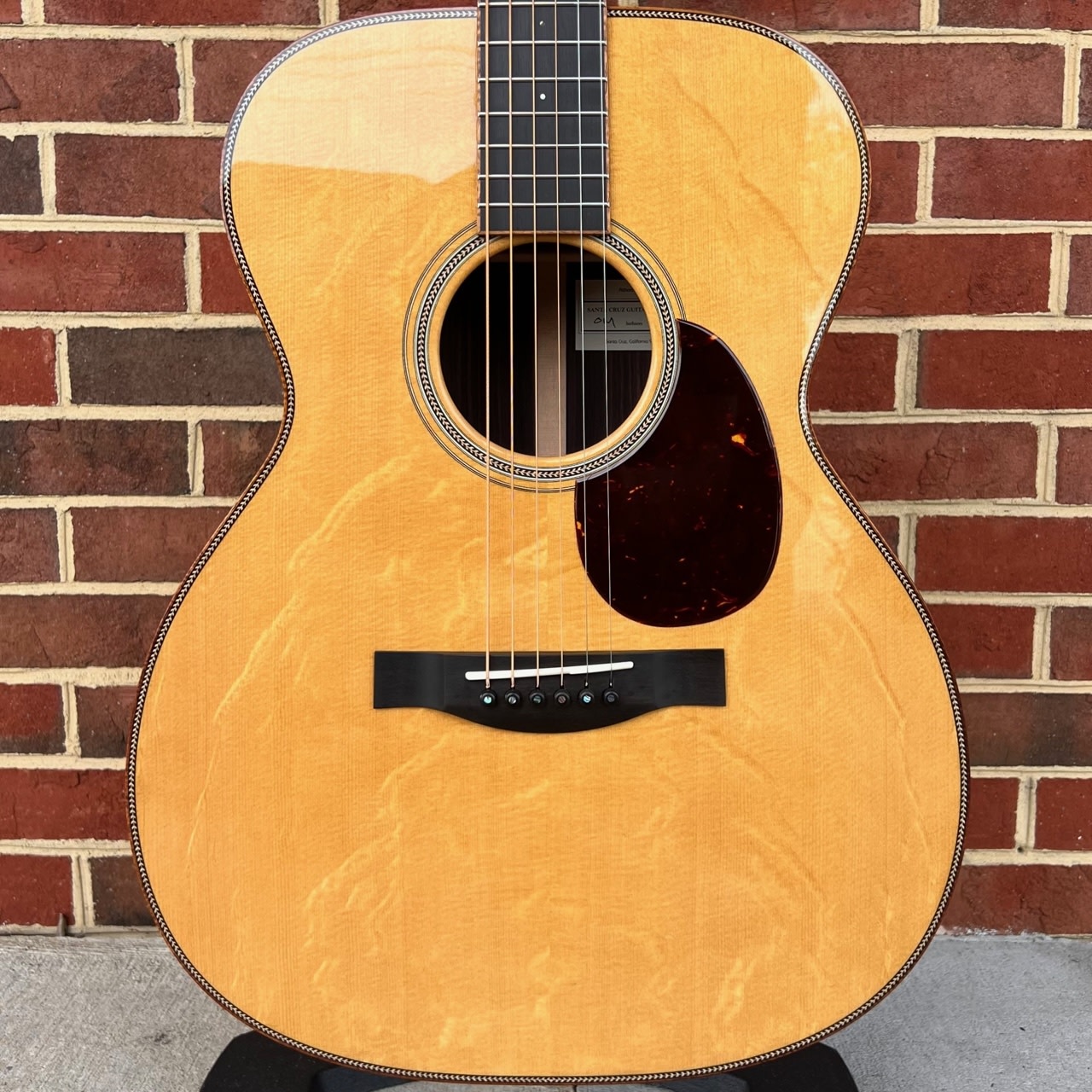 Santa Cruz Custom OM, Bearclaw Sitka Spruce Top, Rosewood Back & Sides ...