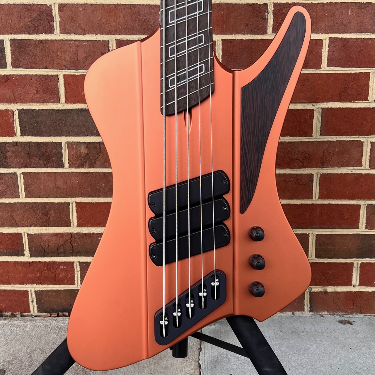 Dingwall Custom D-Roc 5-String, Satin Blaze, Mahogany Body, Wenge Neck ...