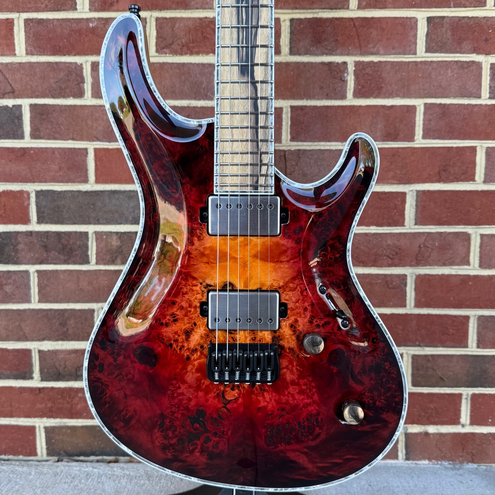 Mayones Regius Core 6, Lava Burst Gloss, Master Grade Eye Poplar Top ...