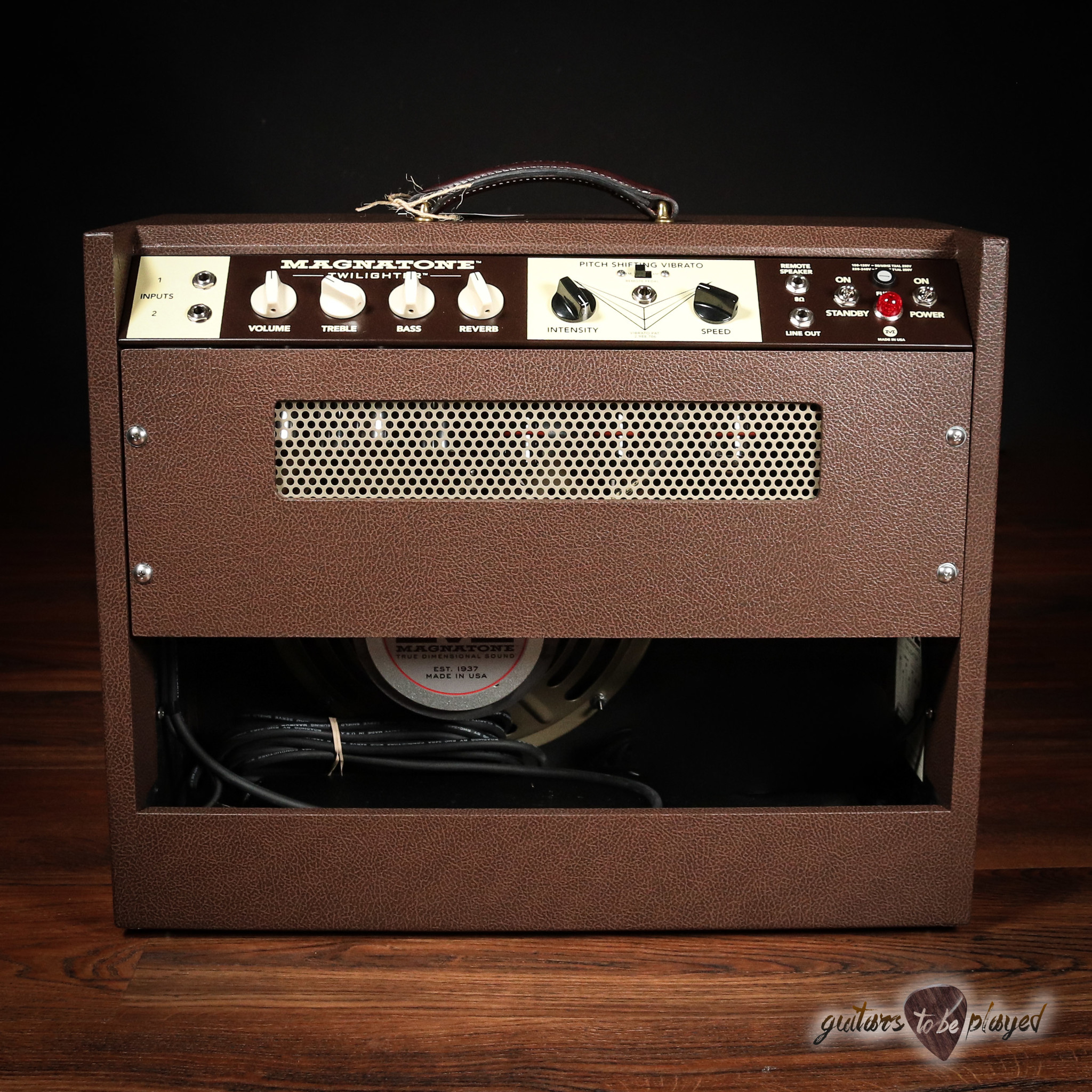 Magnatone Twilighter 22W Reverb/Vibrato 1x12” Combo Amp w/ Footswitch ...